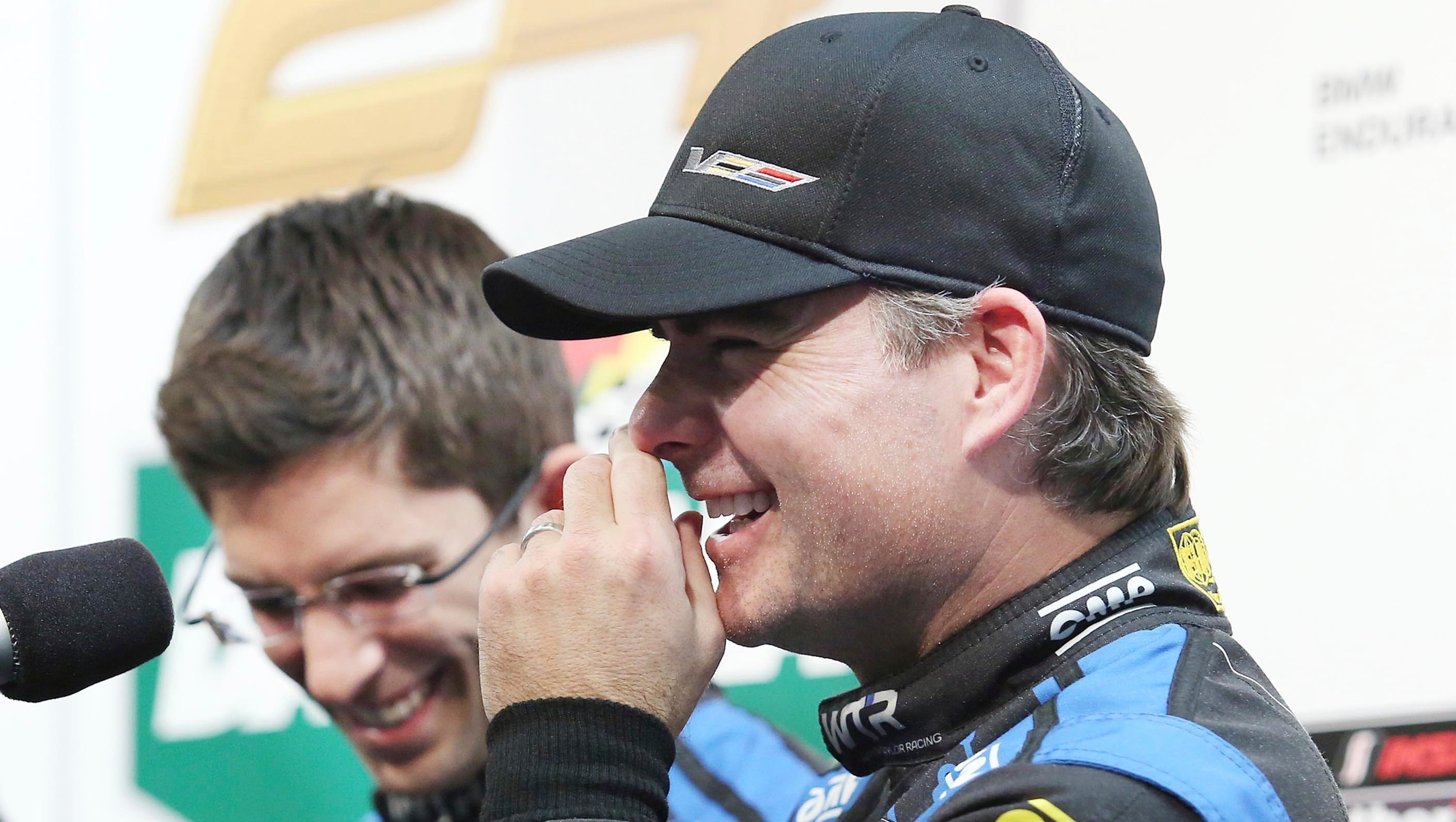 Jeff Gordon embraces fun side of racing with Rolex 24