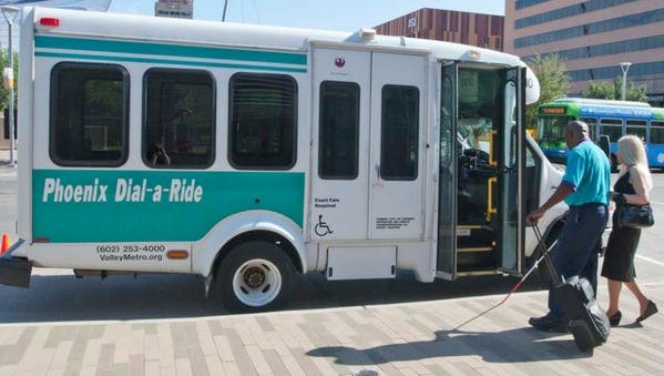 ¿Qué es el Dial-a-Ride en Phoenix?