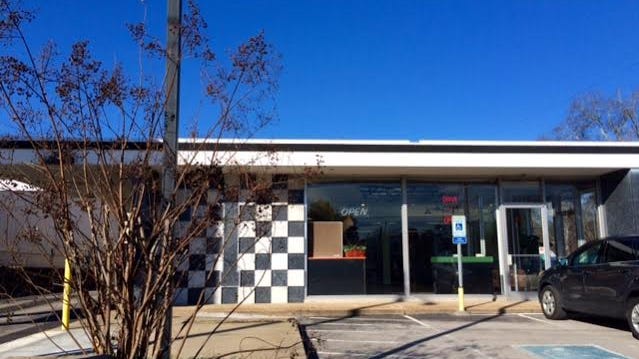 Sip Cafe, Mike’s Ice Cream now open in Inglewood