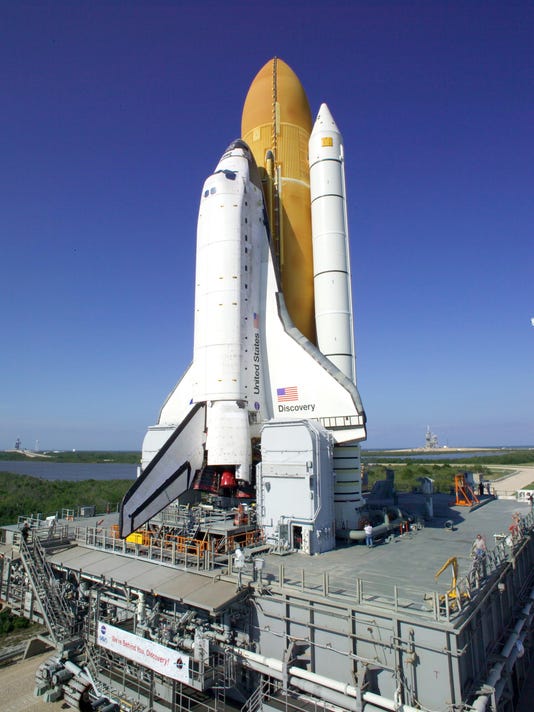 3 Apollo-era launch platforms historic, unneeded