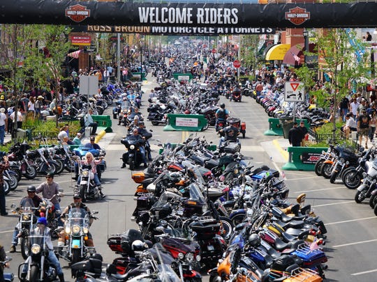 Sturgis Motorcycle Rally revs up this weekend with throngs of bikers