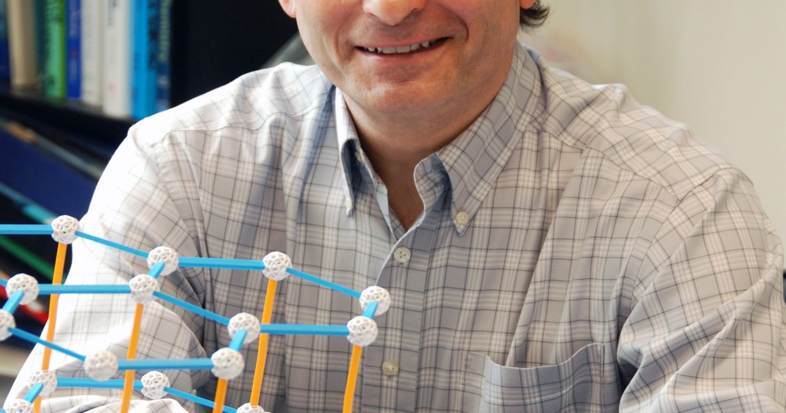 Two Rivers scientist Richard Kaner, now a UCLA professor, wins award