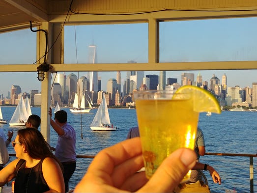 America's floating restaurants and bars