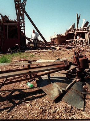 From the archives: Iowa farmhouse played key role in 'Twister' blockbuster