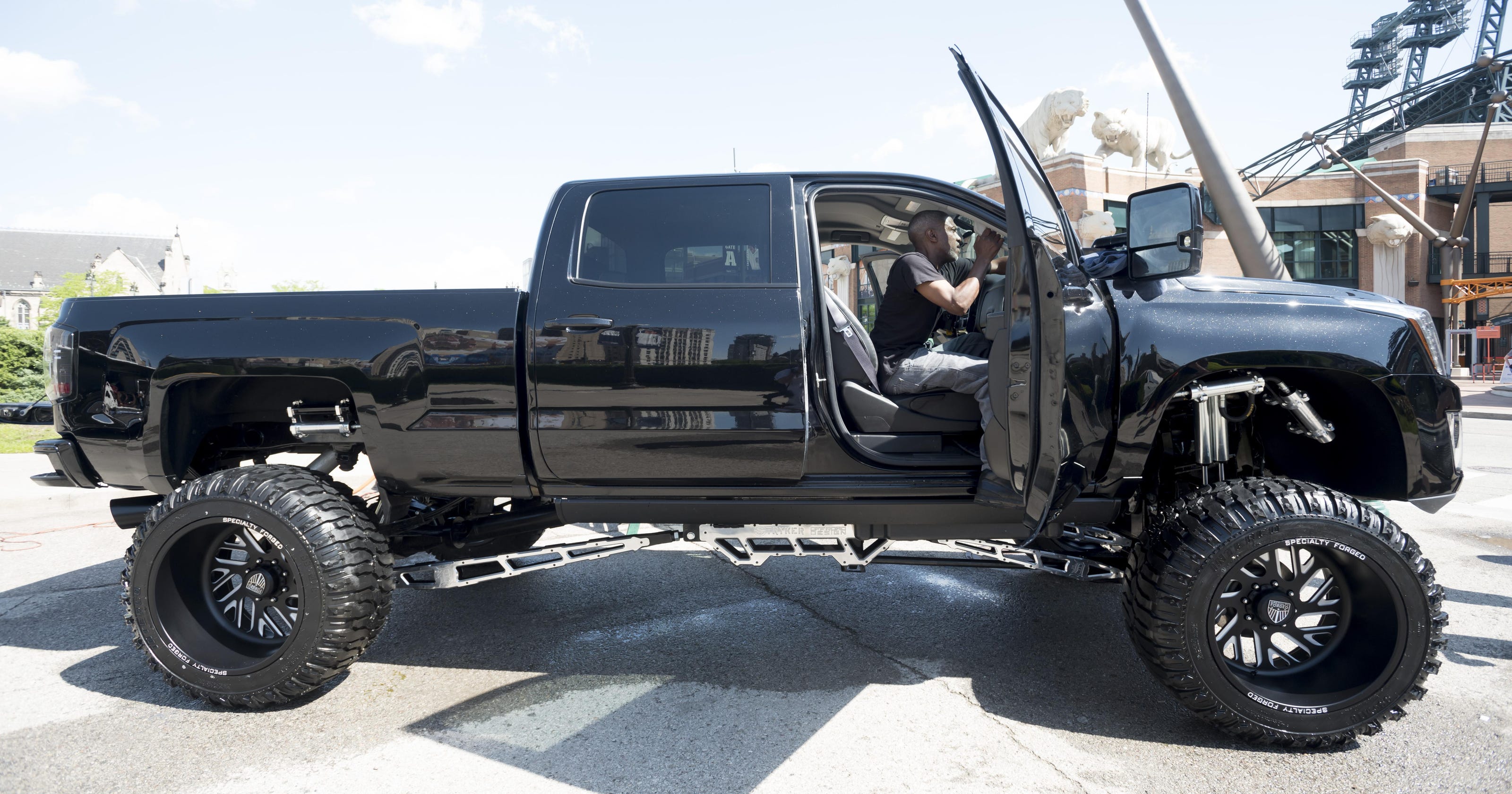 Cabrera’s truck gets starring role on ‘Diesel Brothers’