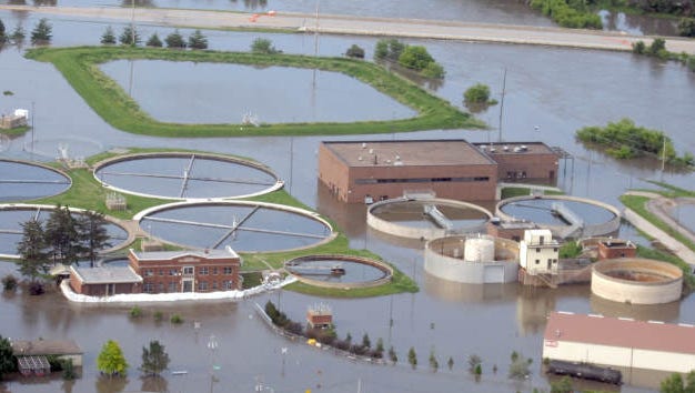 2008 Iowa City river flood effects growth, policies years later