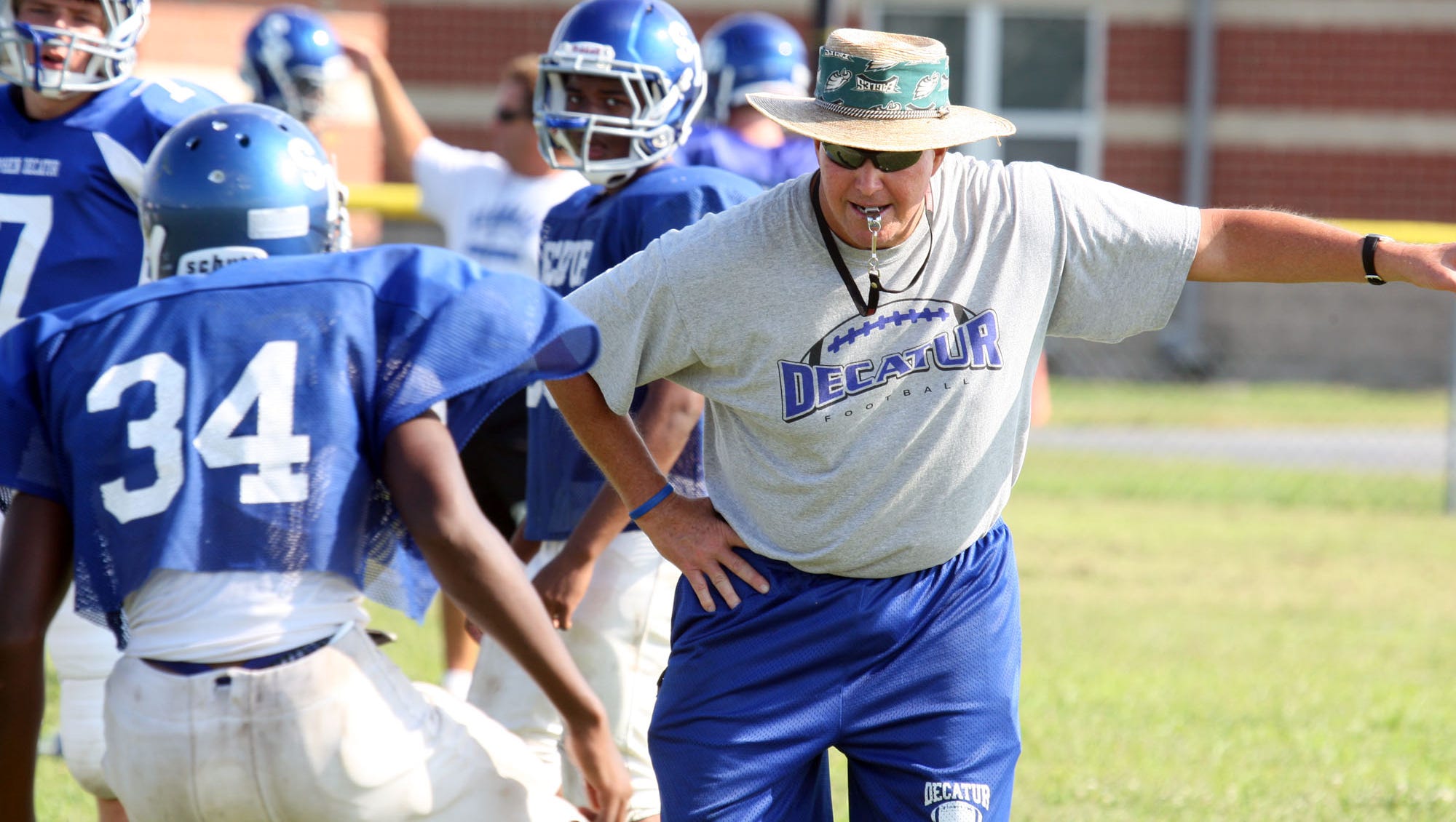 Decatur football coach Bob Knox elected to Hall of Fame