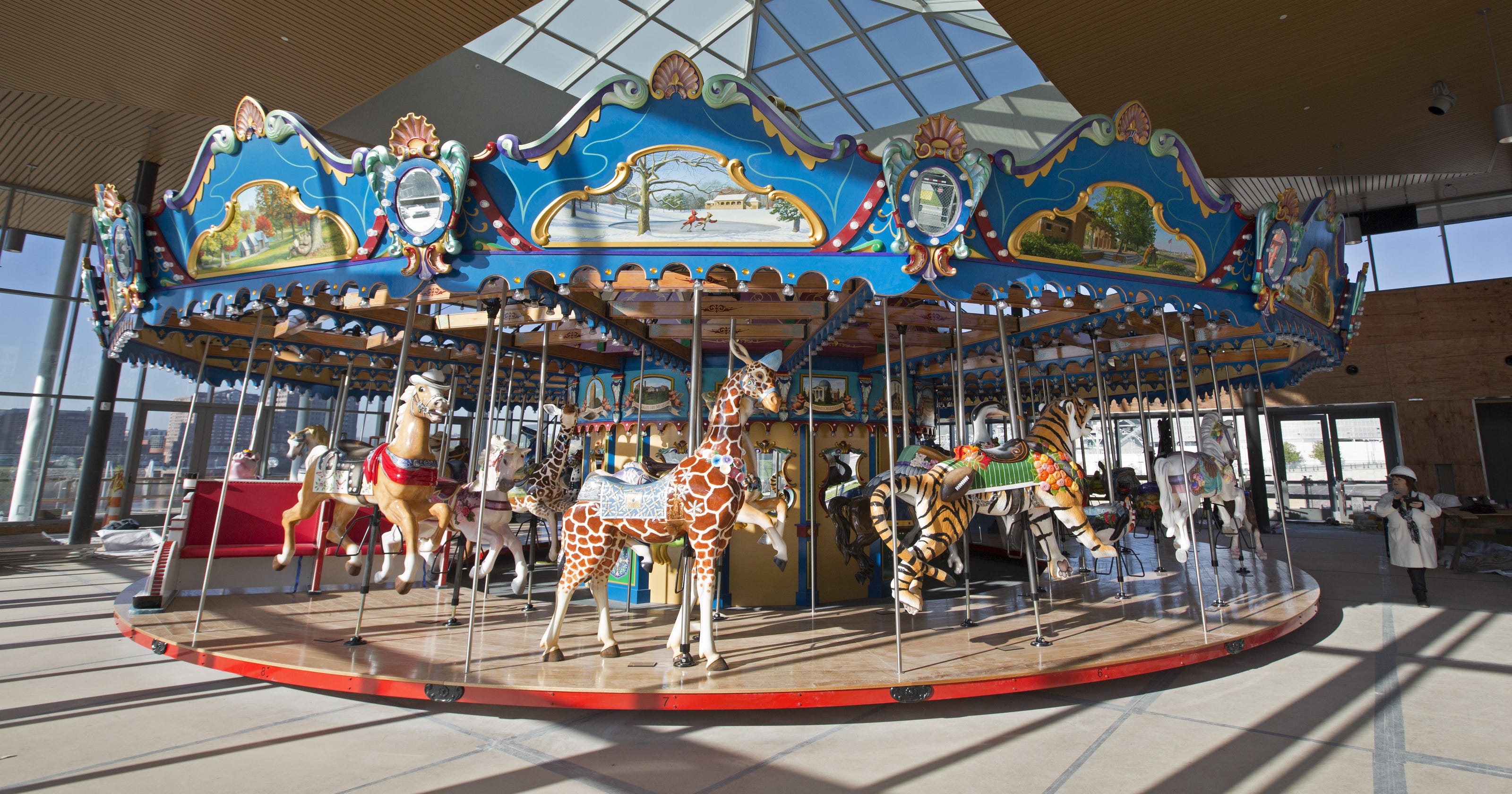 The carousel: A look inside the jewel box