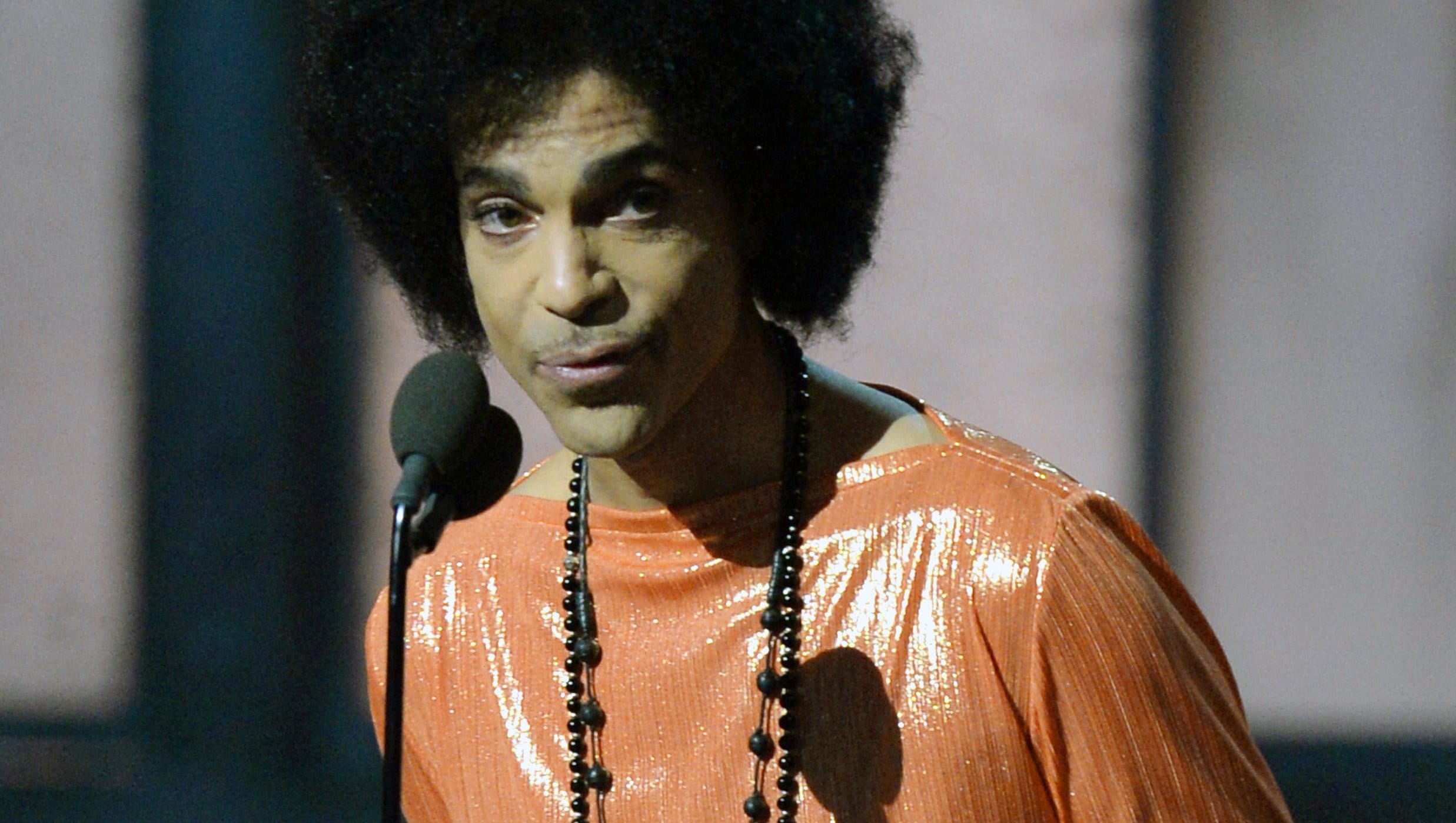 In St. Cloud, fans mourn Prince's passing