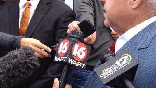 635539153043859439-john-colette.jpeg?width=534&height=302&fit=crop ...