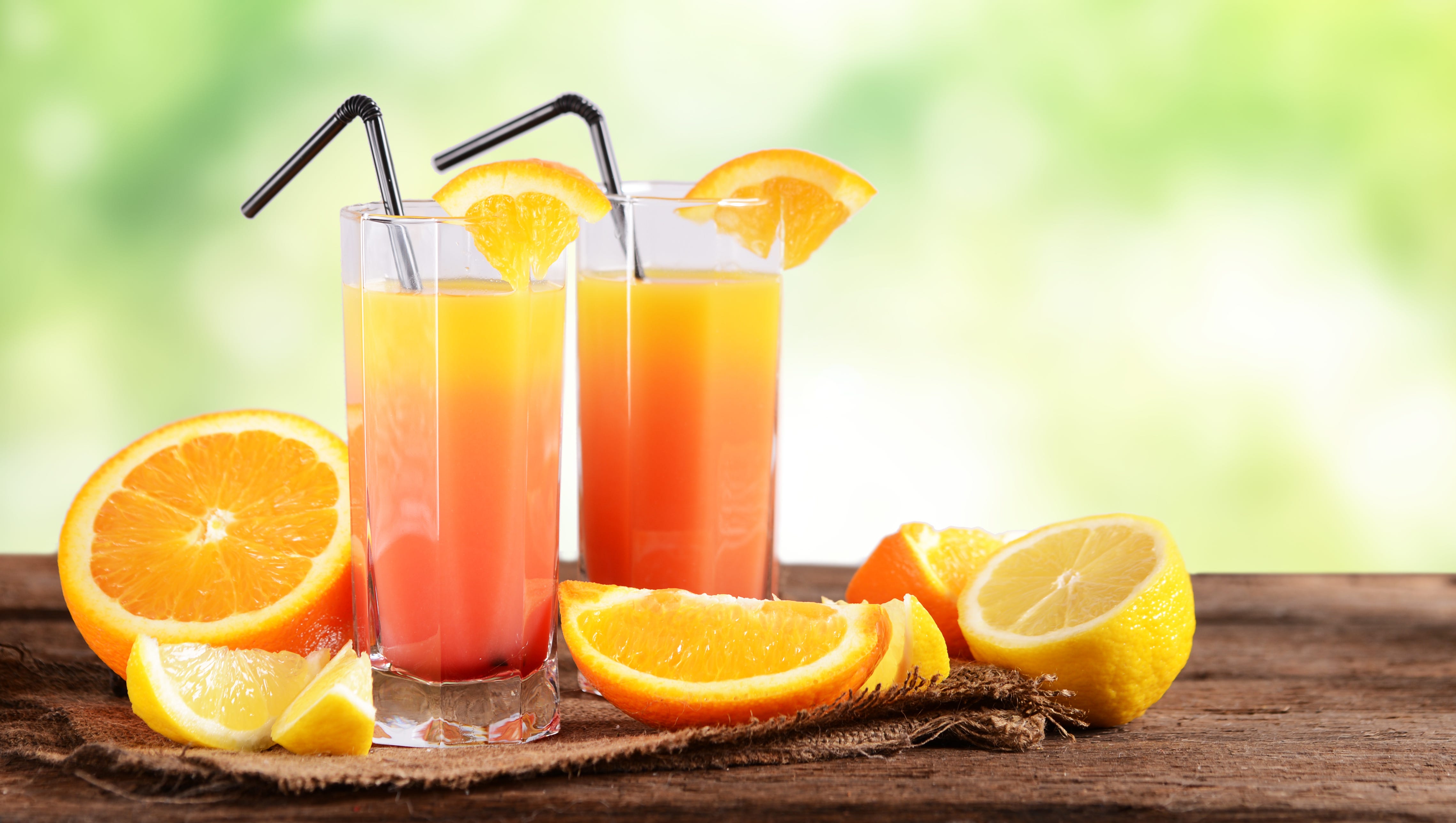 Perfect snacks and drinks for the ultimate beach party