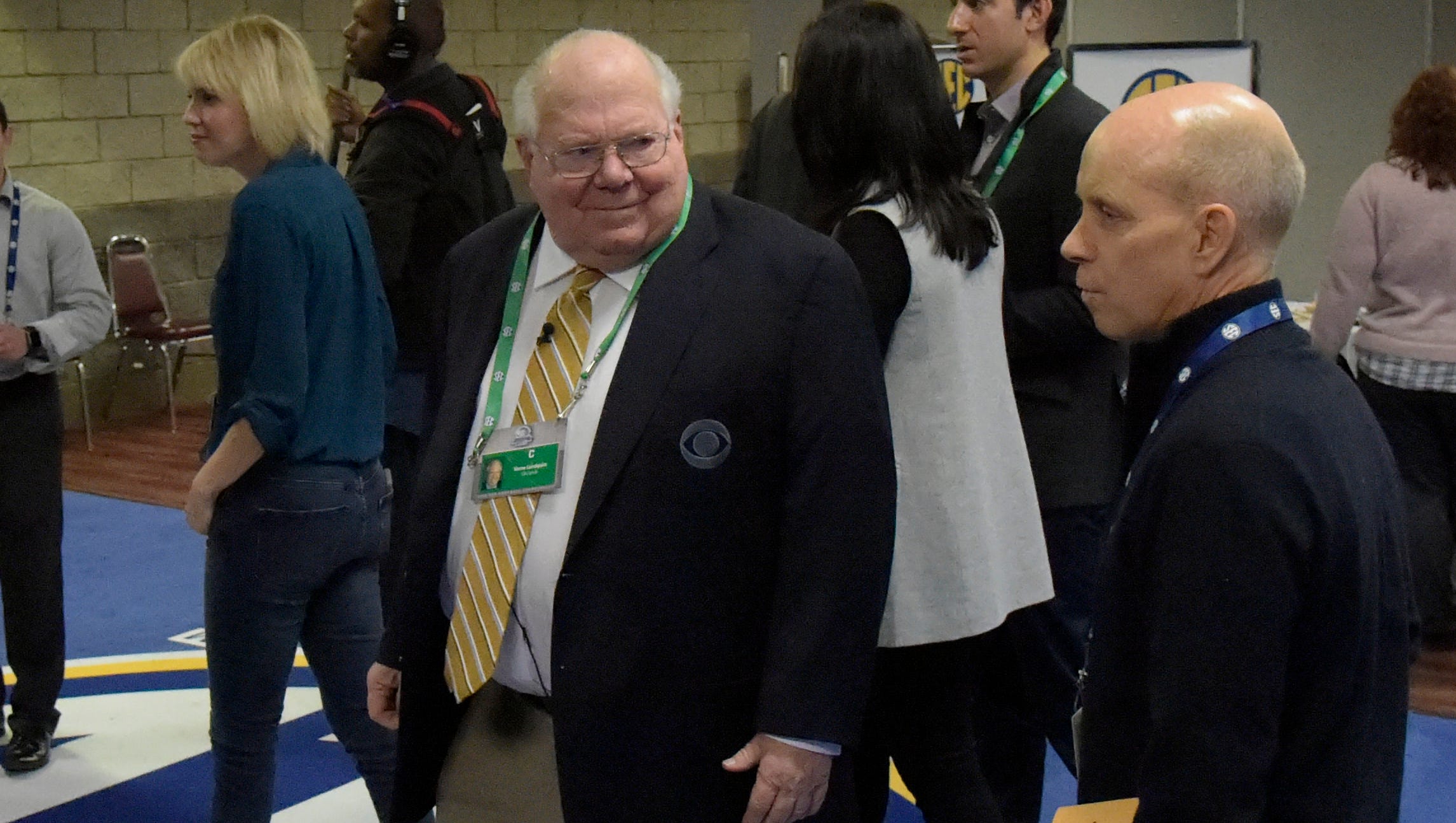 CBS' Verne Lundquist is a great broadcaster, but a better person