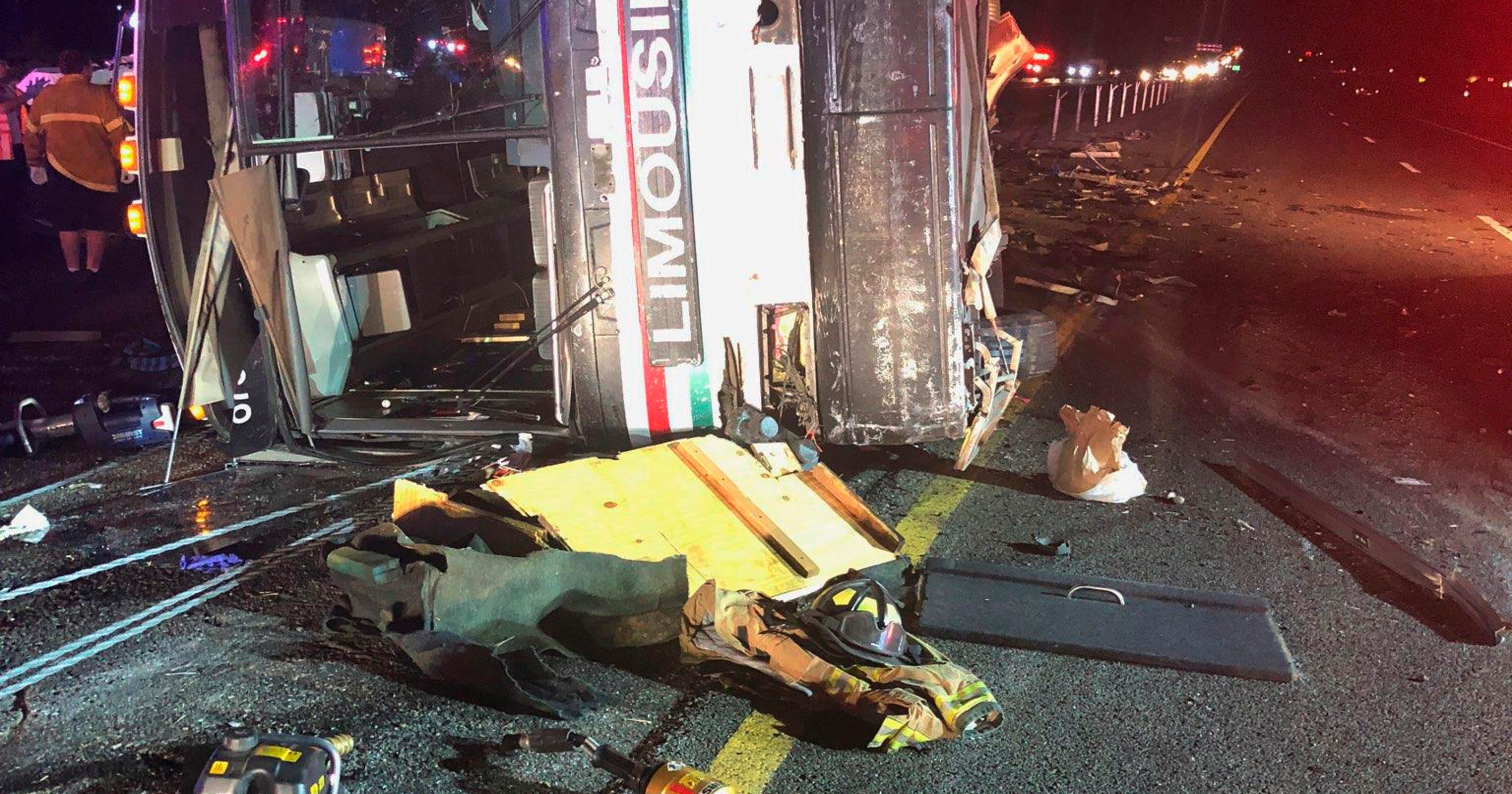 New Mexico bus crash: 3 people killed in crash near Albuquerque