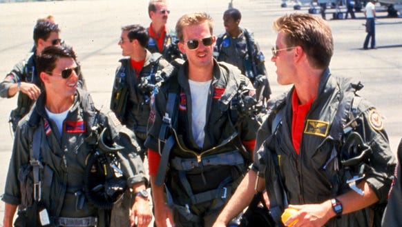 Tom Cruise Shares First Look Photo as ‘Top Gun 2’ Begins Production ...