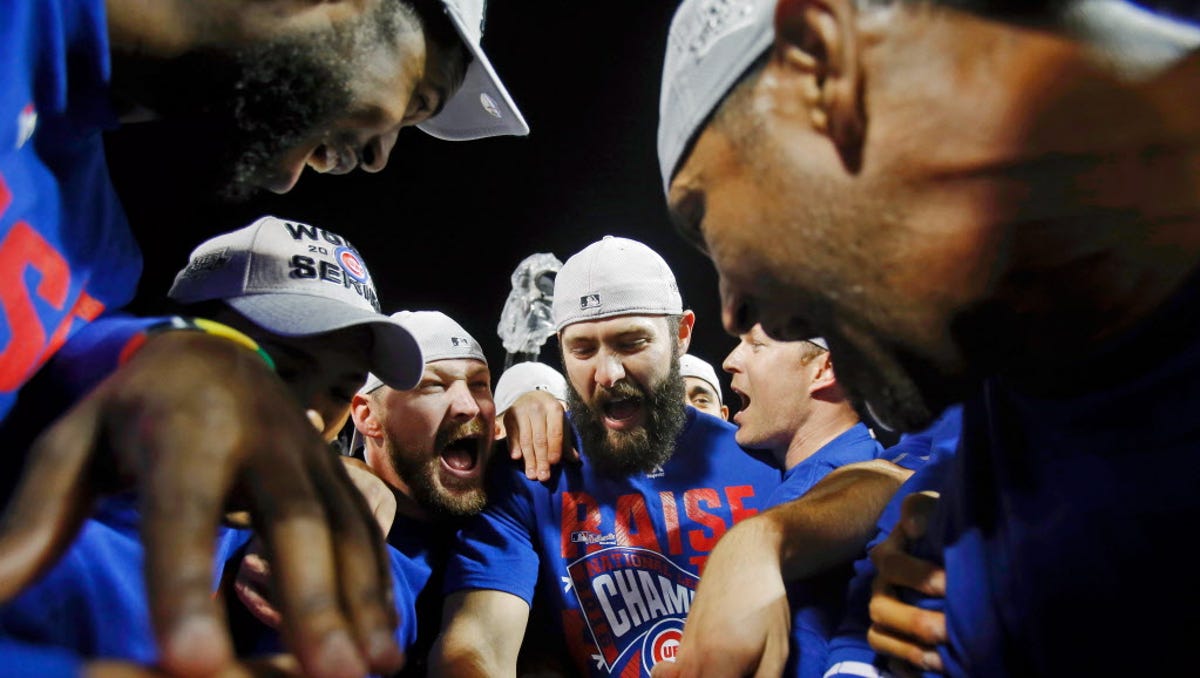 Cubs celebrate first pennant since 1945
