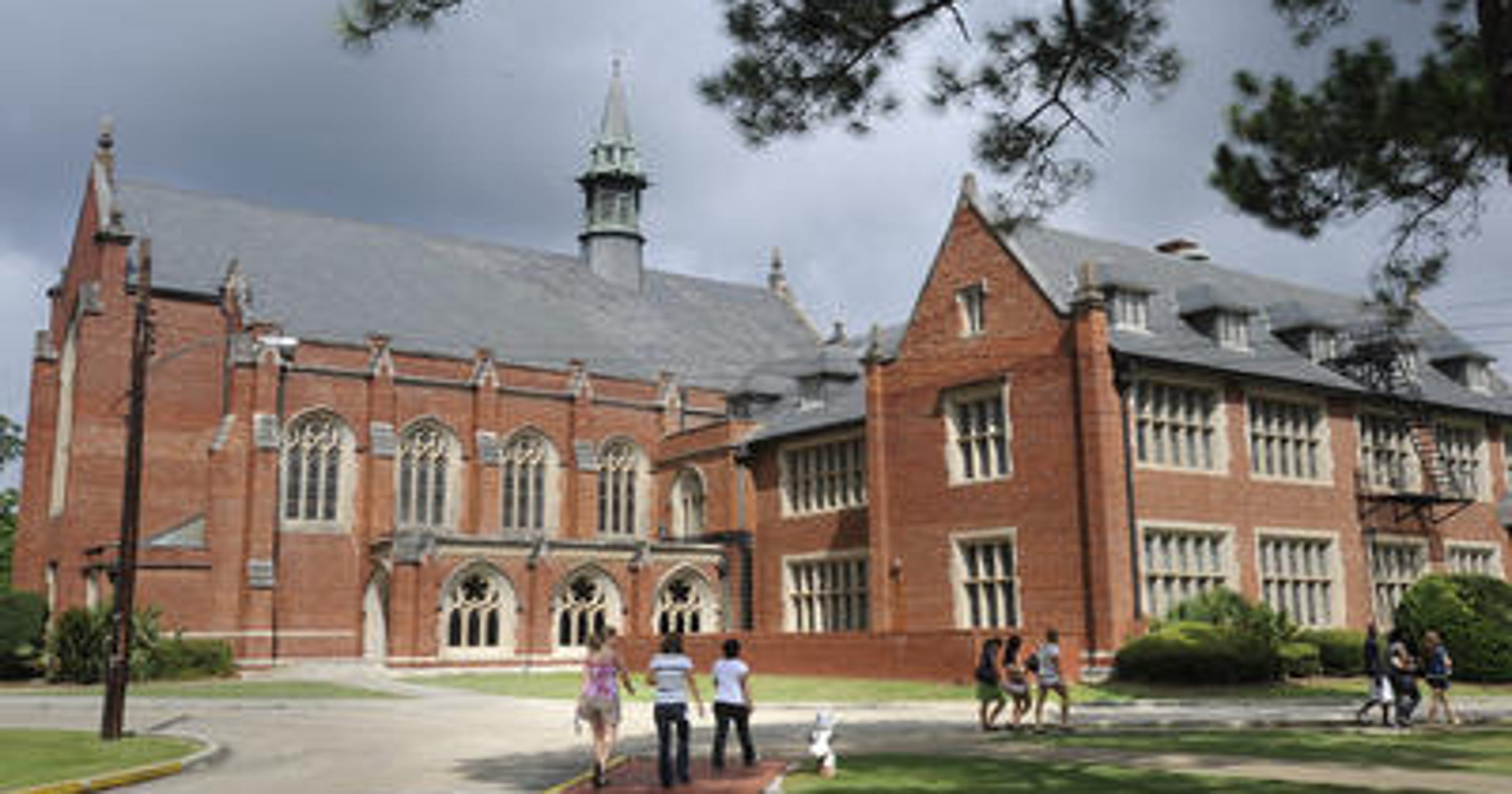 Huntingdon College named one of fastest growing colleges