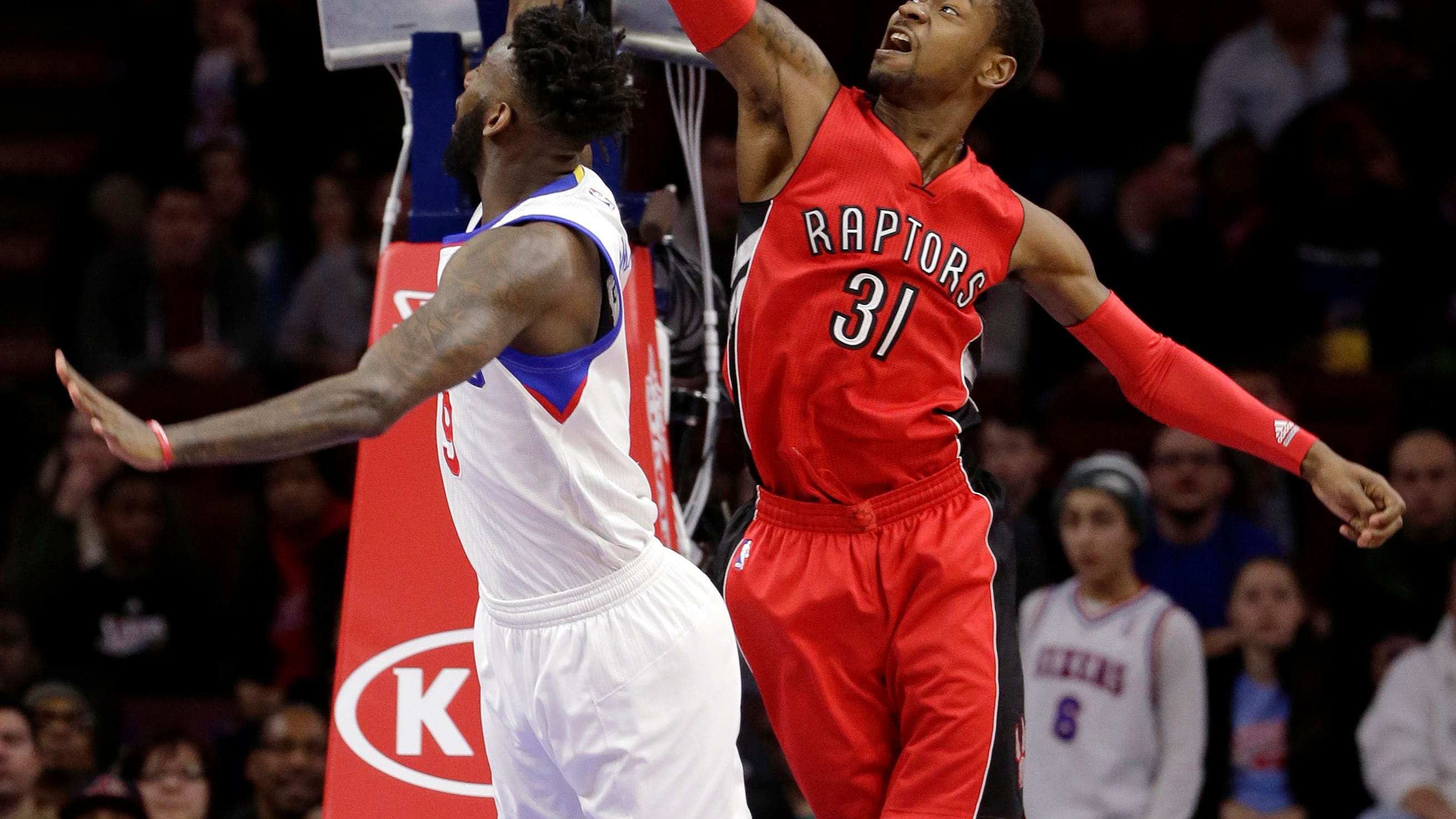 Sixers: Raptors rally from 15-0 deficit for win