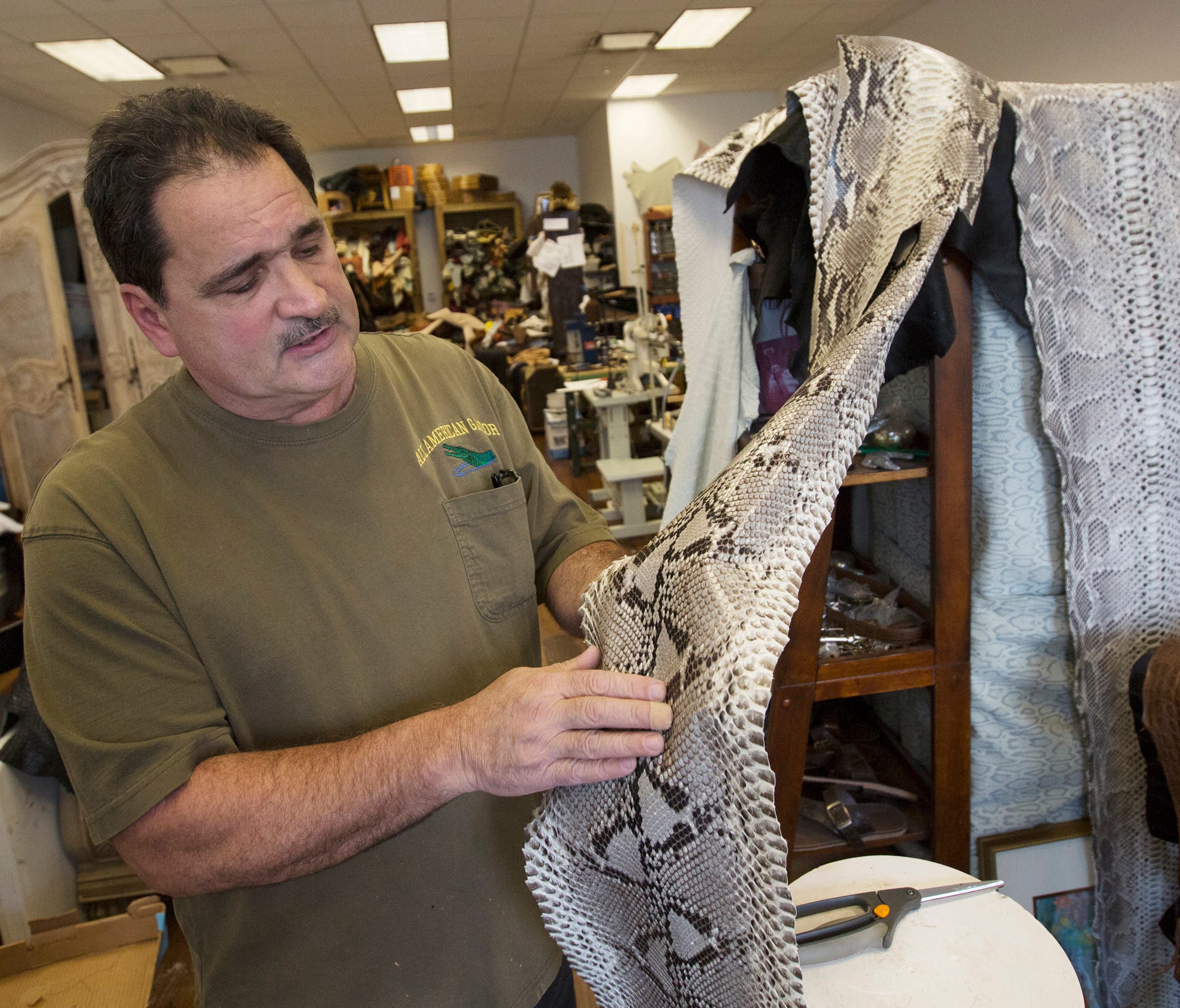 Python hunt fuels fashion for Fla. business | krem.com