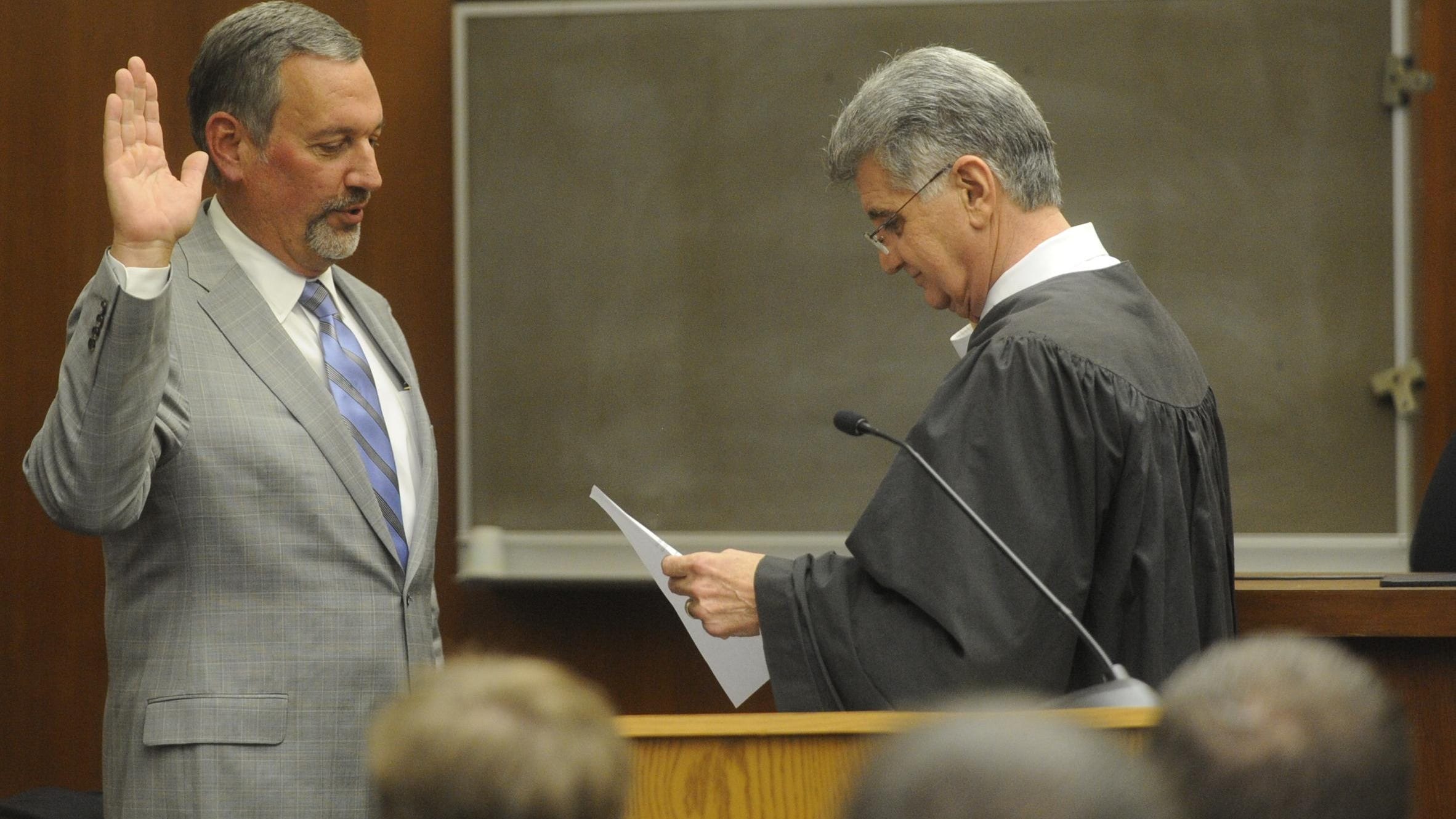 B9324136459Z.1_20161006234451_000_GHOFVFVHP.1-0.jpg?width=2364&height ...