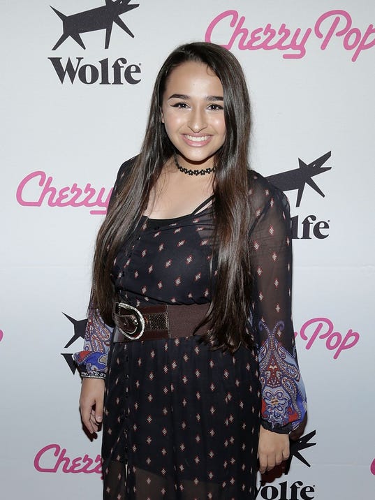Transgender Tv Star Jazz Jennings Isnt Alone In Wanting School Choice