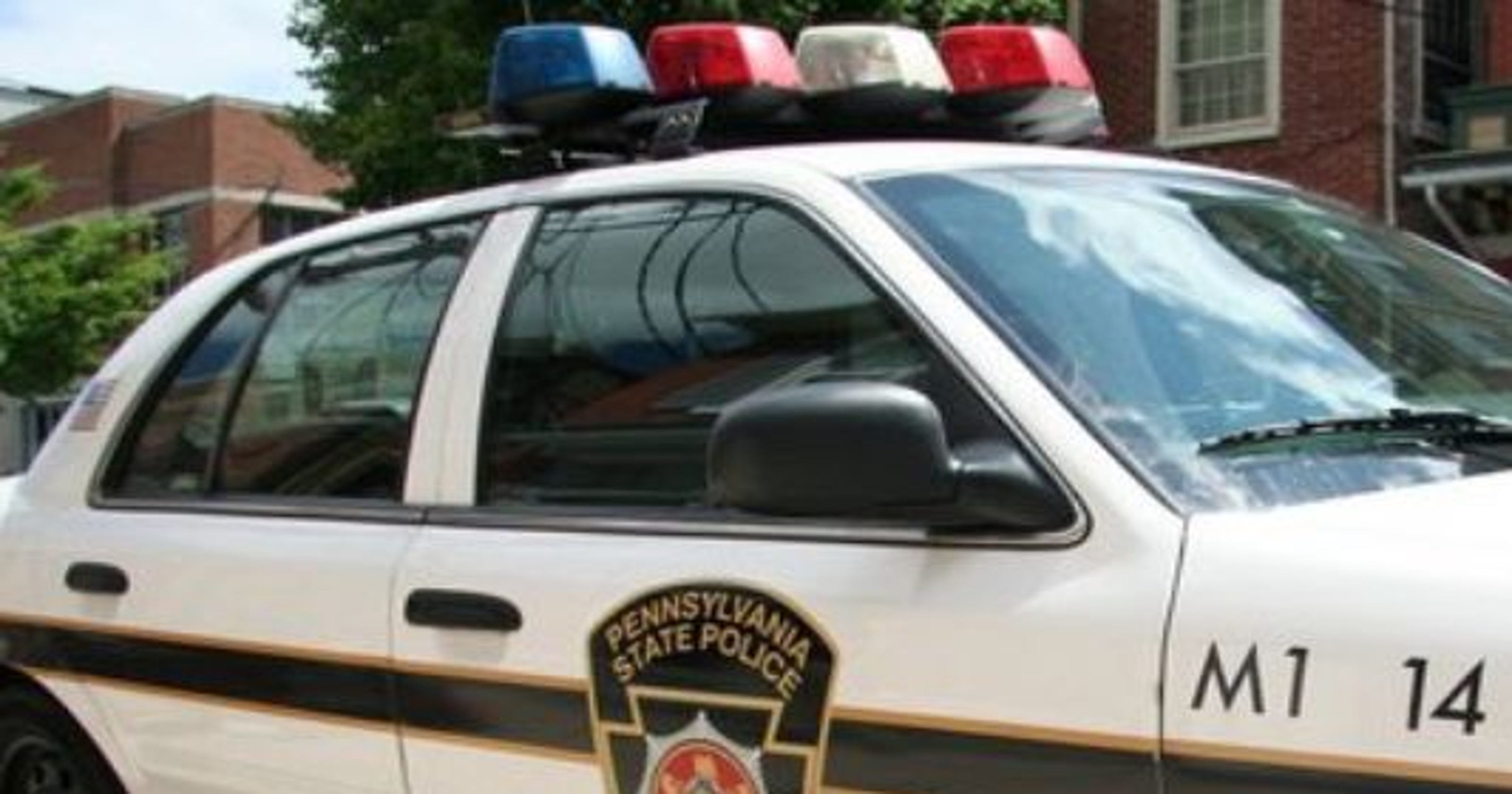 Crack-pipe car crash: Police say man cut girlfriend's brakes for metal