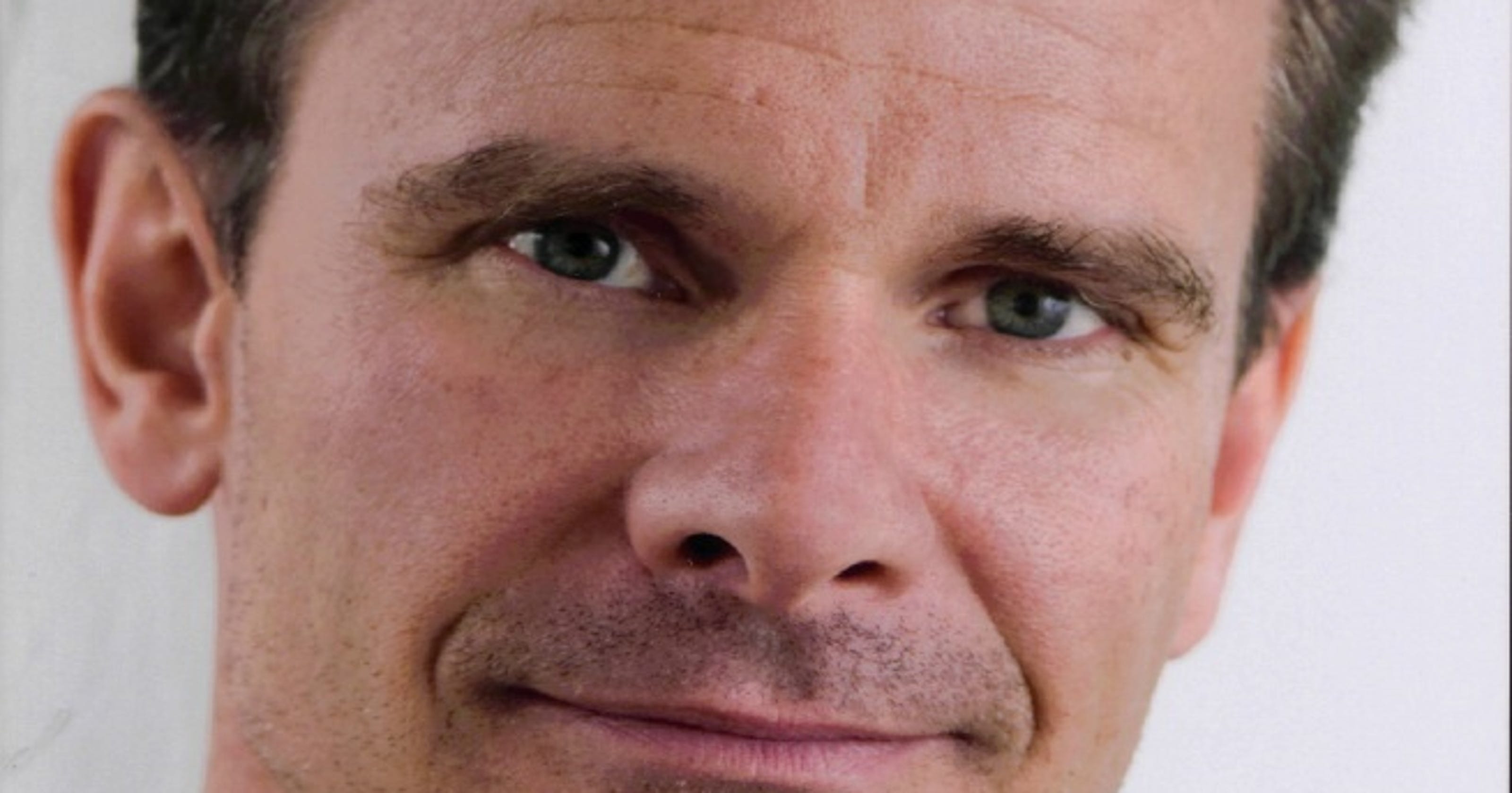 Peter Scolari will play Yogi Berra; DiMaggio, Jackson, Jeter also ...