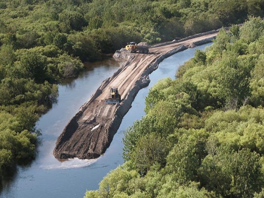 View of Florida's water from 1,000 feet