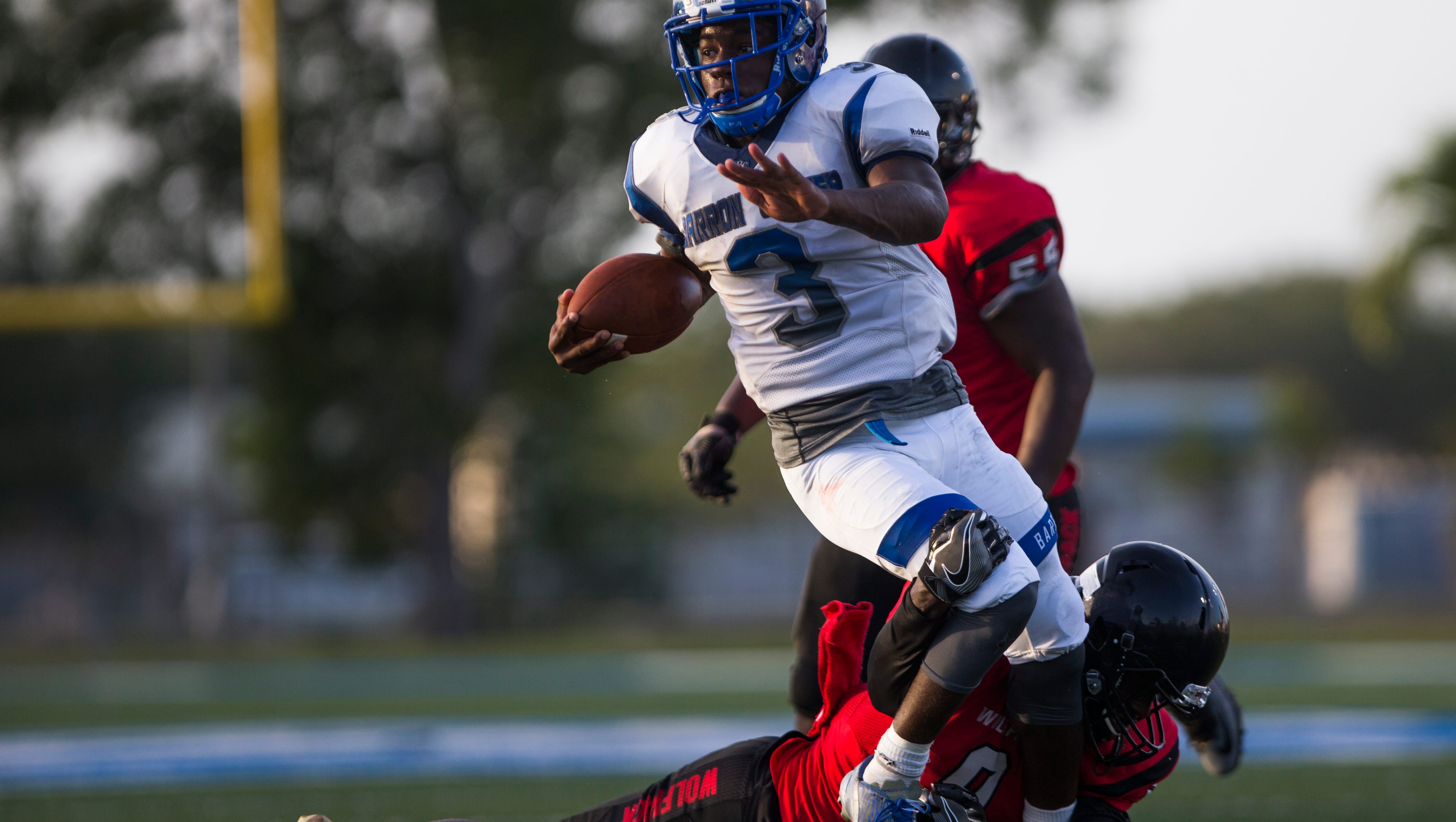 Prep football: Barron Collier dominates South Fort Myers in spring game