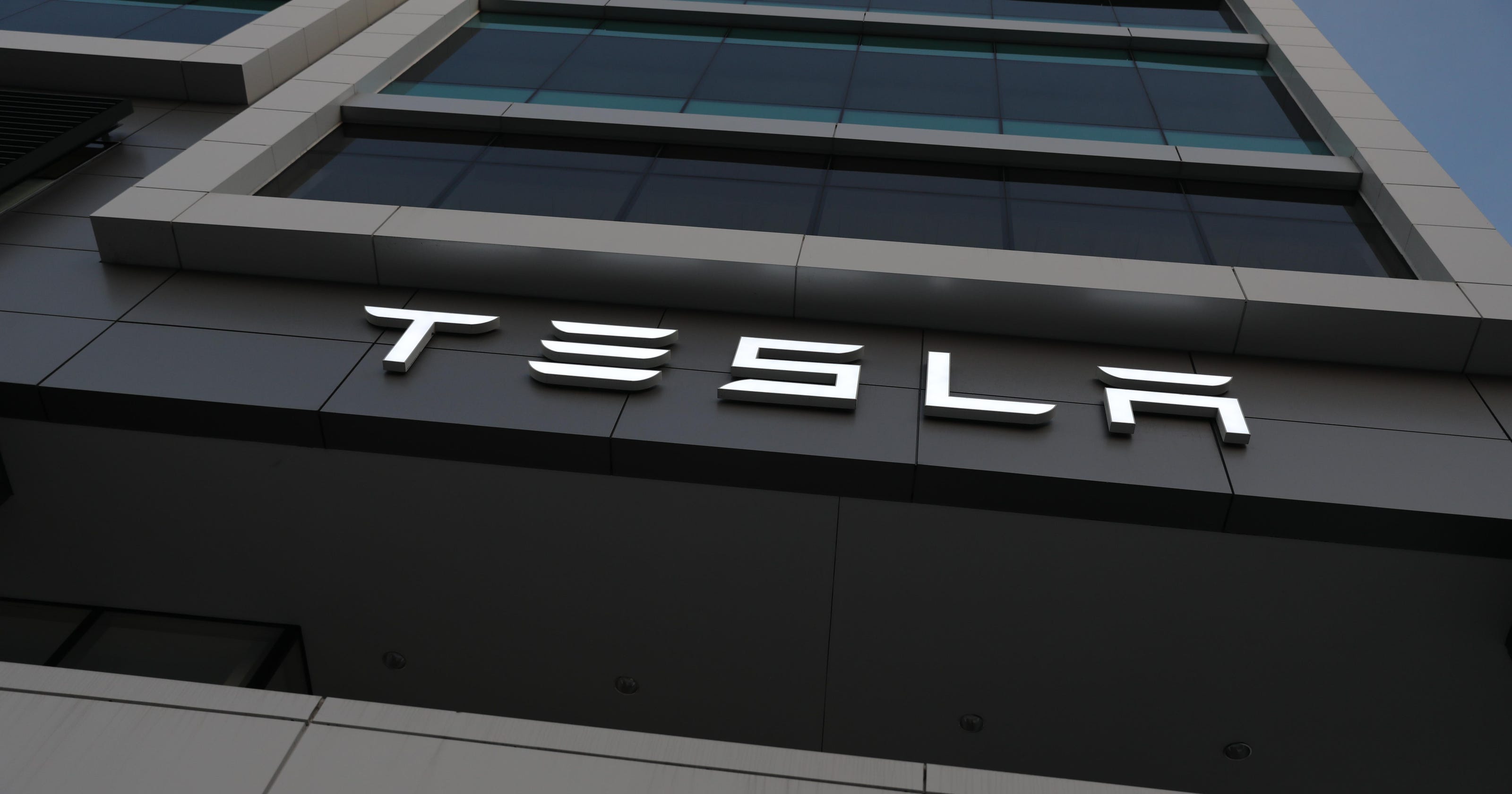 Tesla to cut staff 7%, says road ahead very difficult