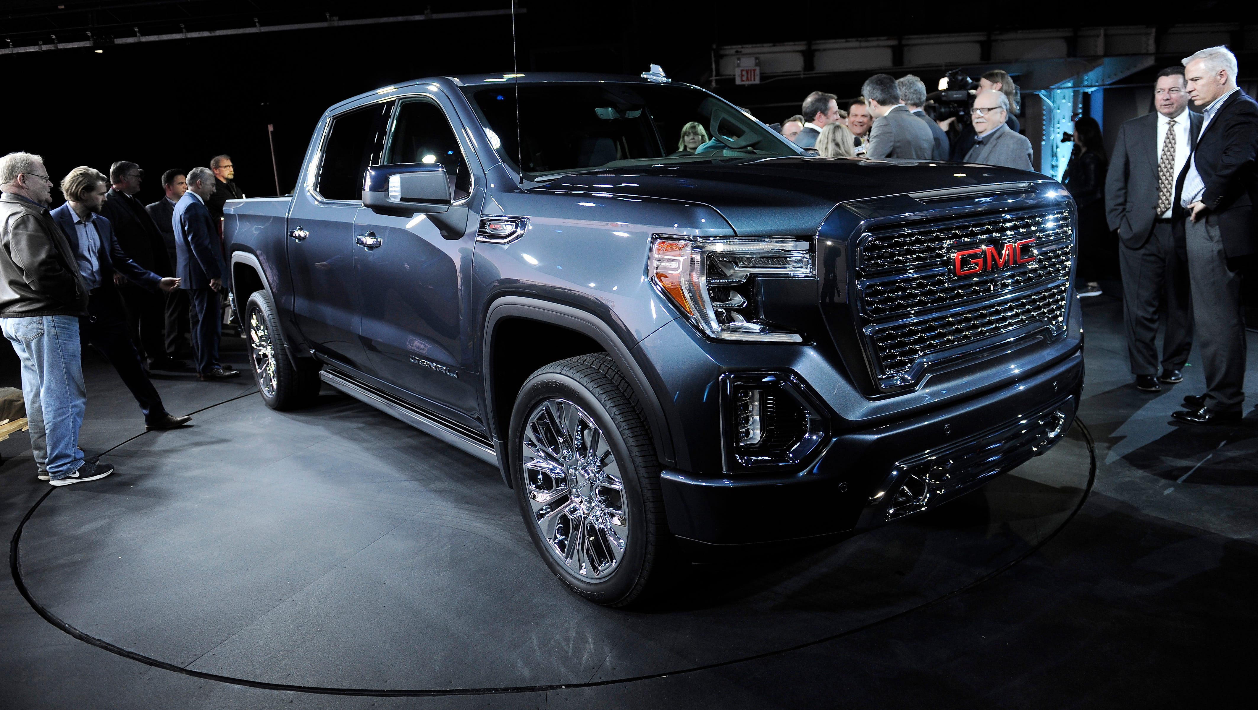 General Motors reveals 2019 GMC Sierra pickup