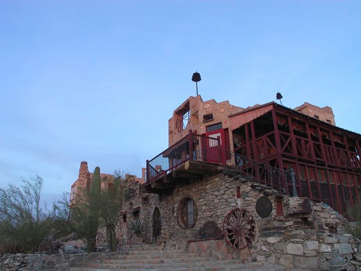 The history of Phoenix's three castles