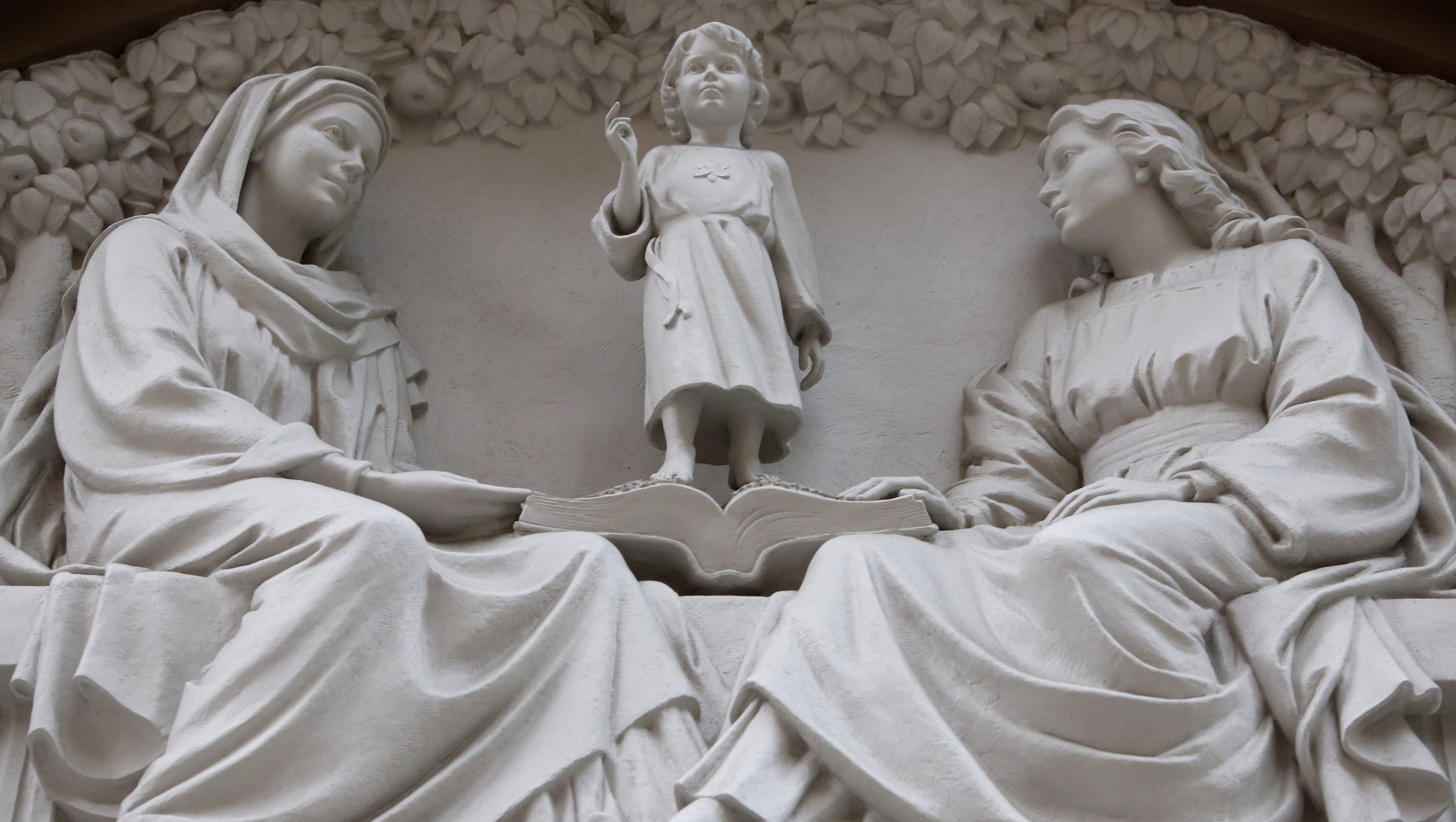 Catholics turn to these 8 popular saints in times of trouble