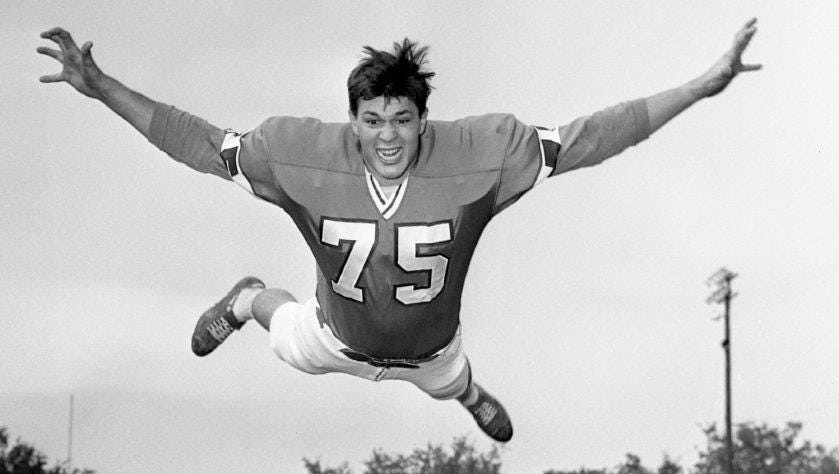 Falcons' Derrick Coleman following deaf former Nashville star in NFL