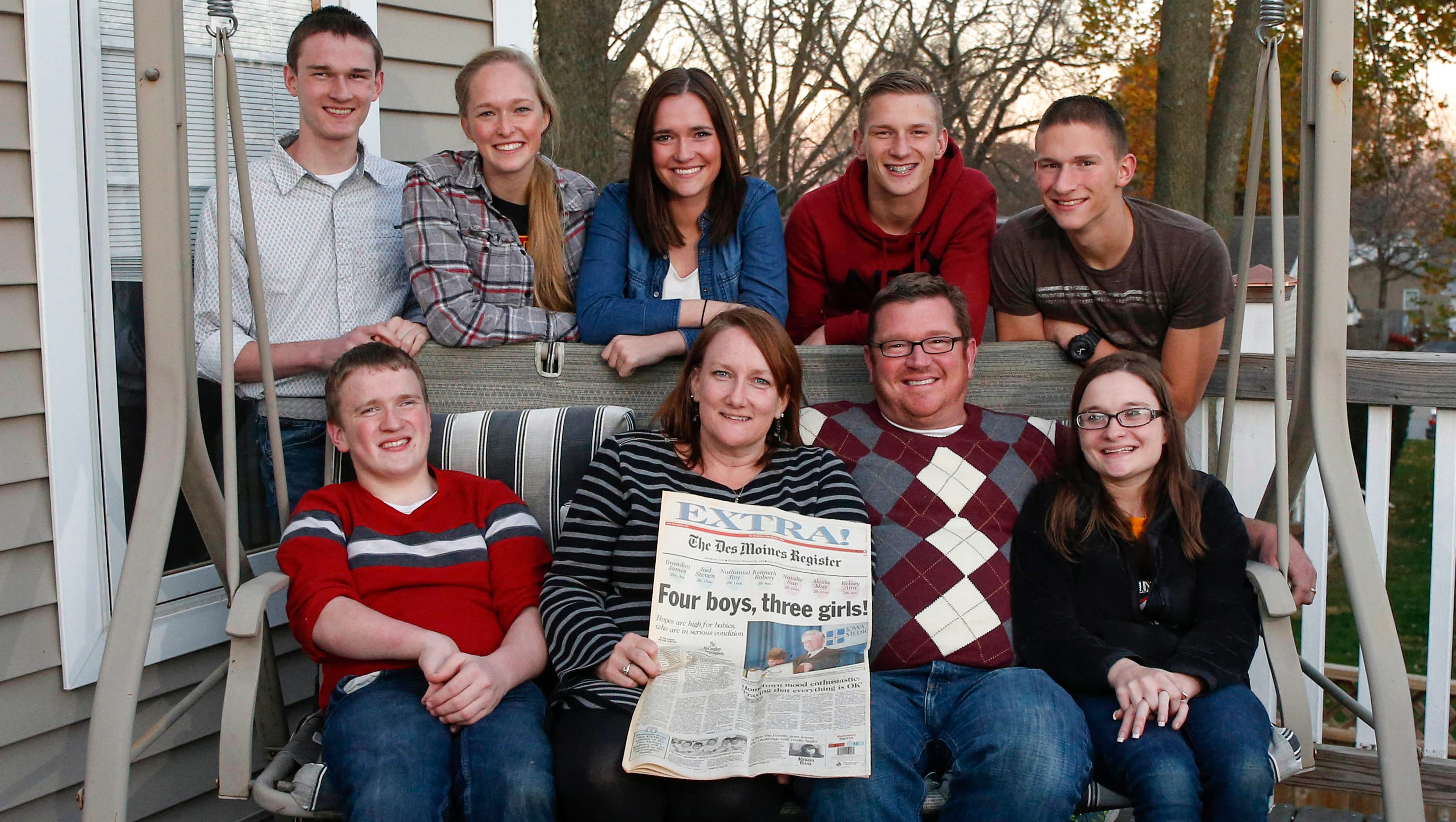 McCaughey septuplets celebrate 18th birthday