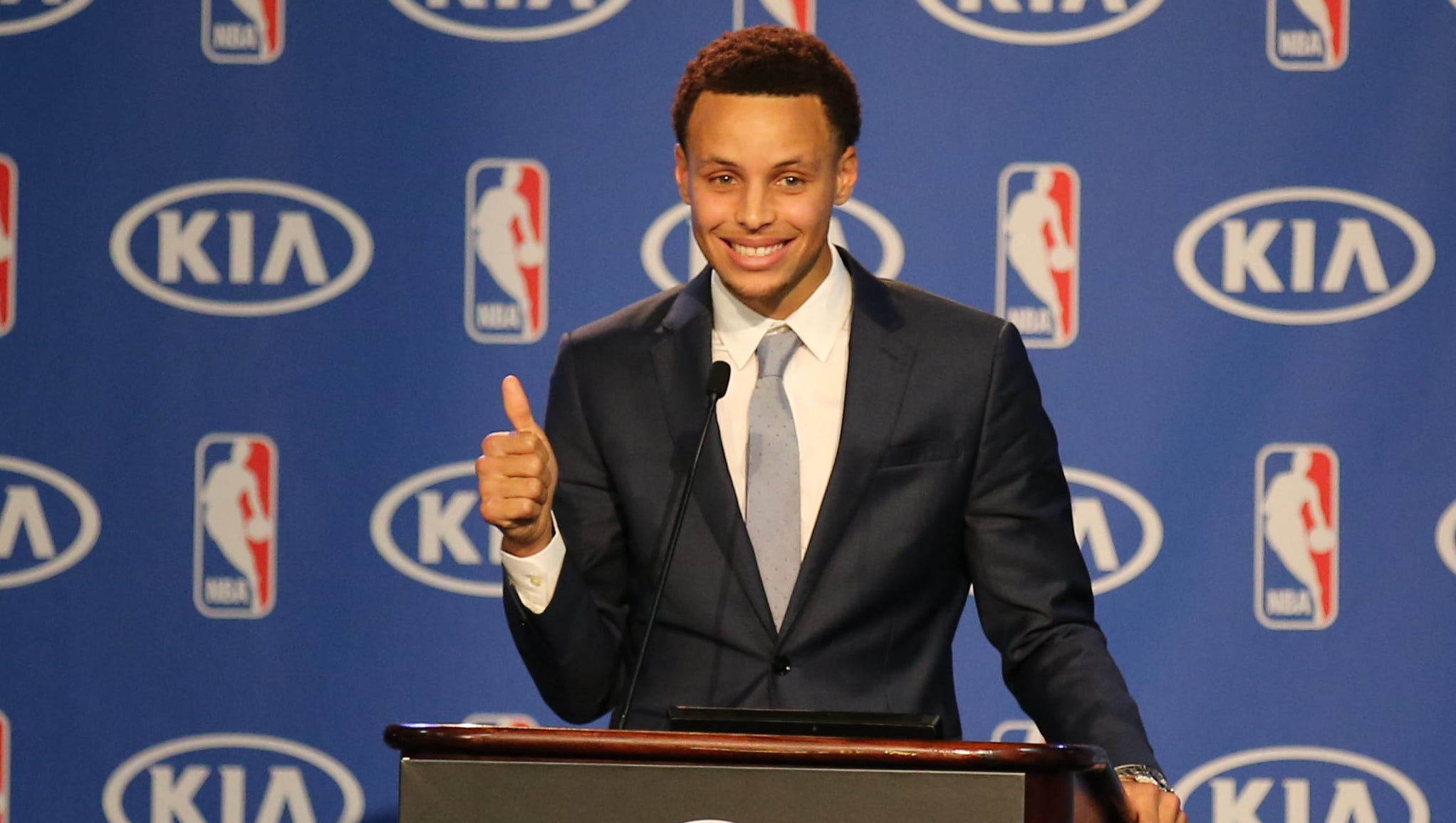 635663584888991719-USP-NBA-STEPHEN-CURRY-MVP-PRESS-CONFERENCE-72803918 ...