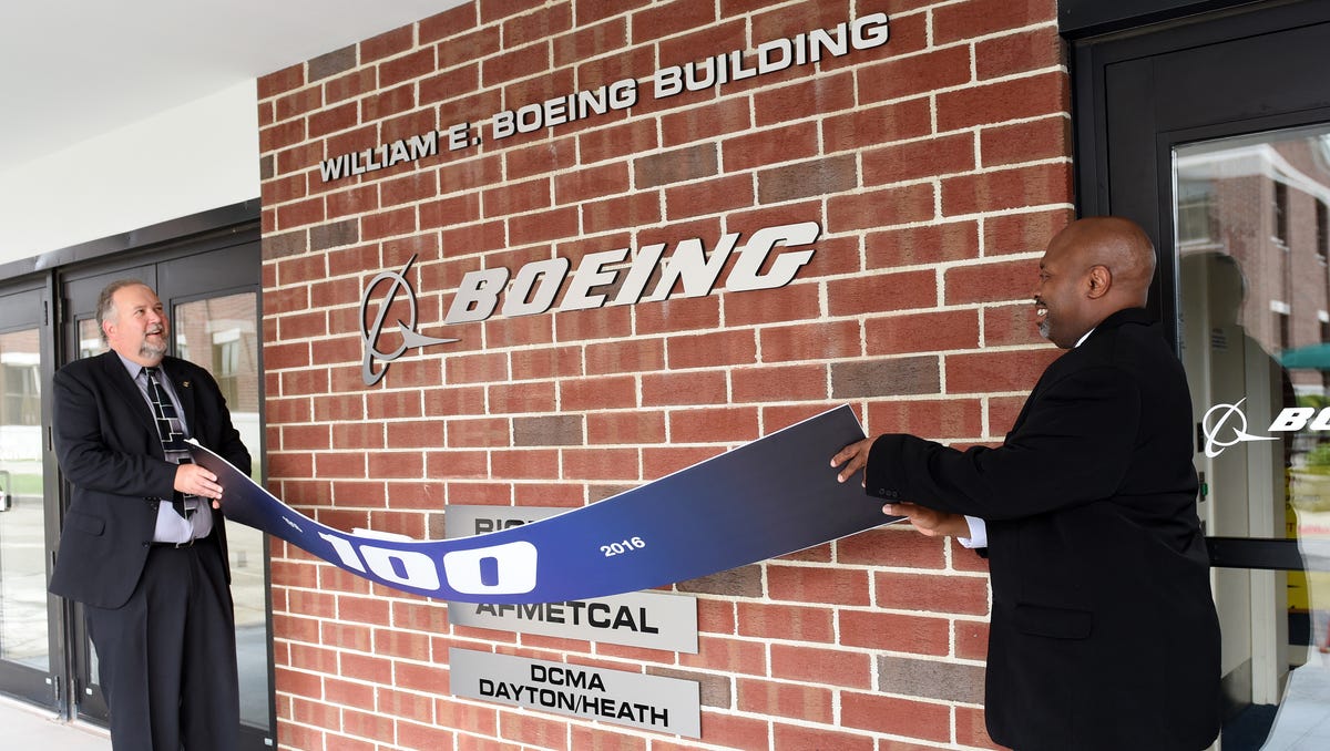 Boeing celebrates 100 years, dedicates Heath building