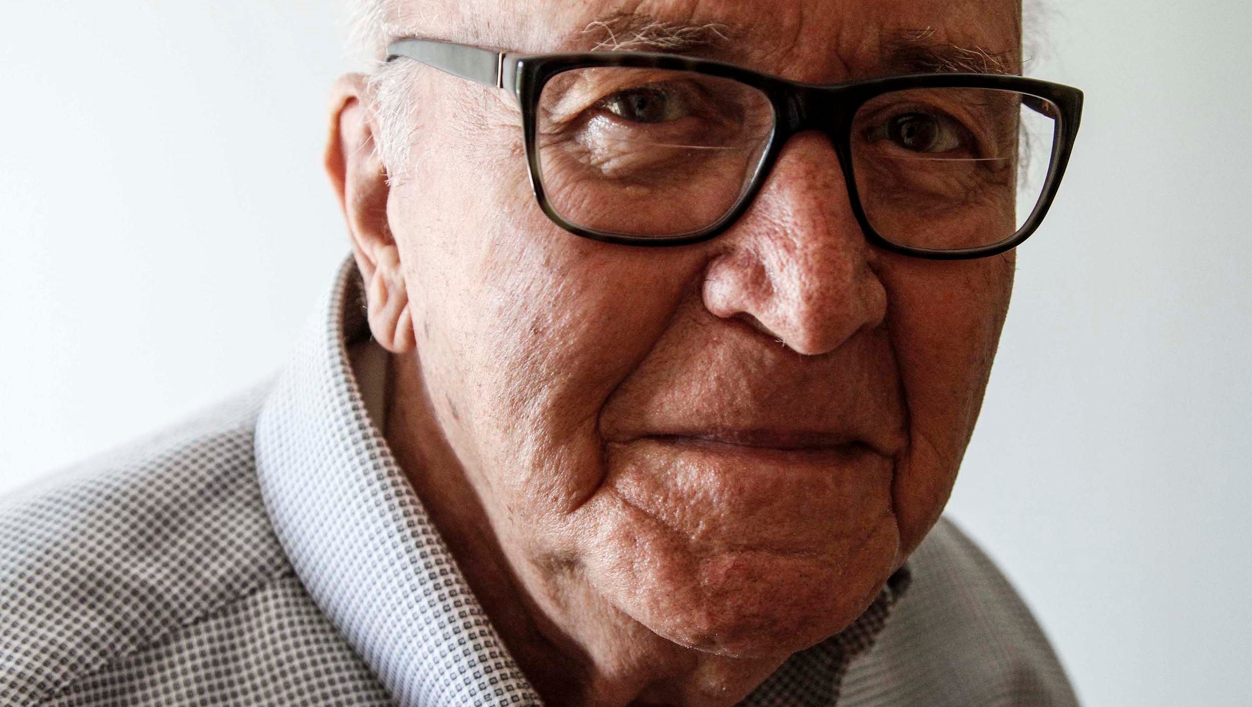 Holocaust survivor recalls the lie that saved his life