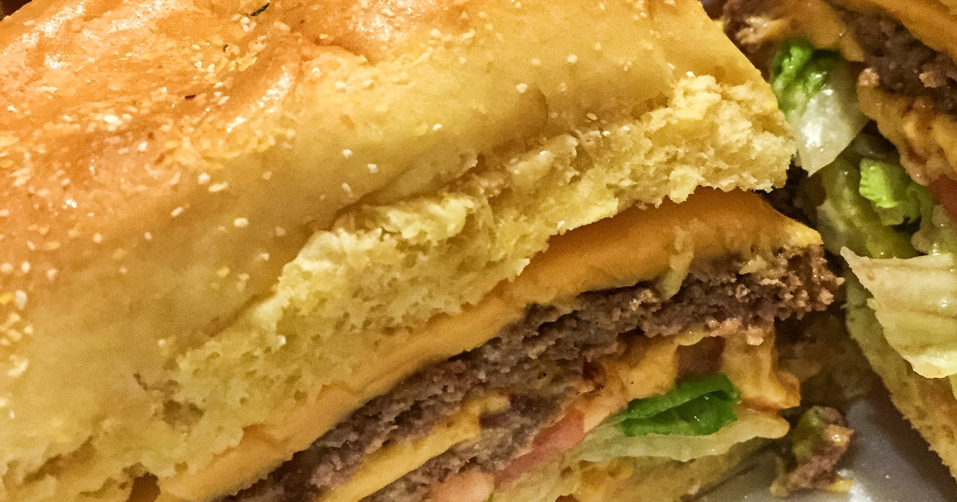 Jumbo & Delicious offers tasty surprise