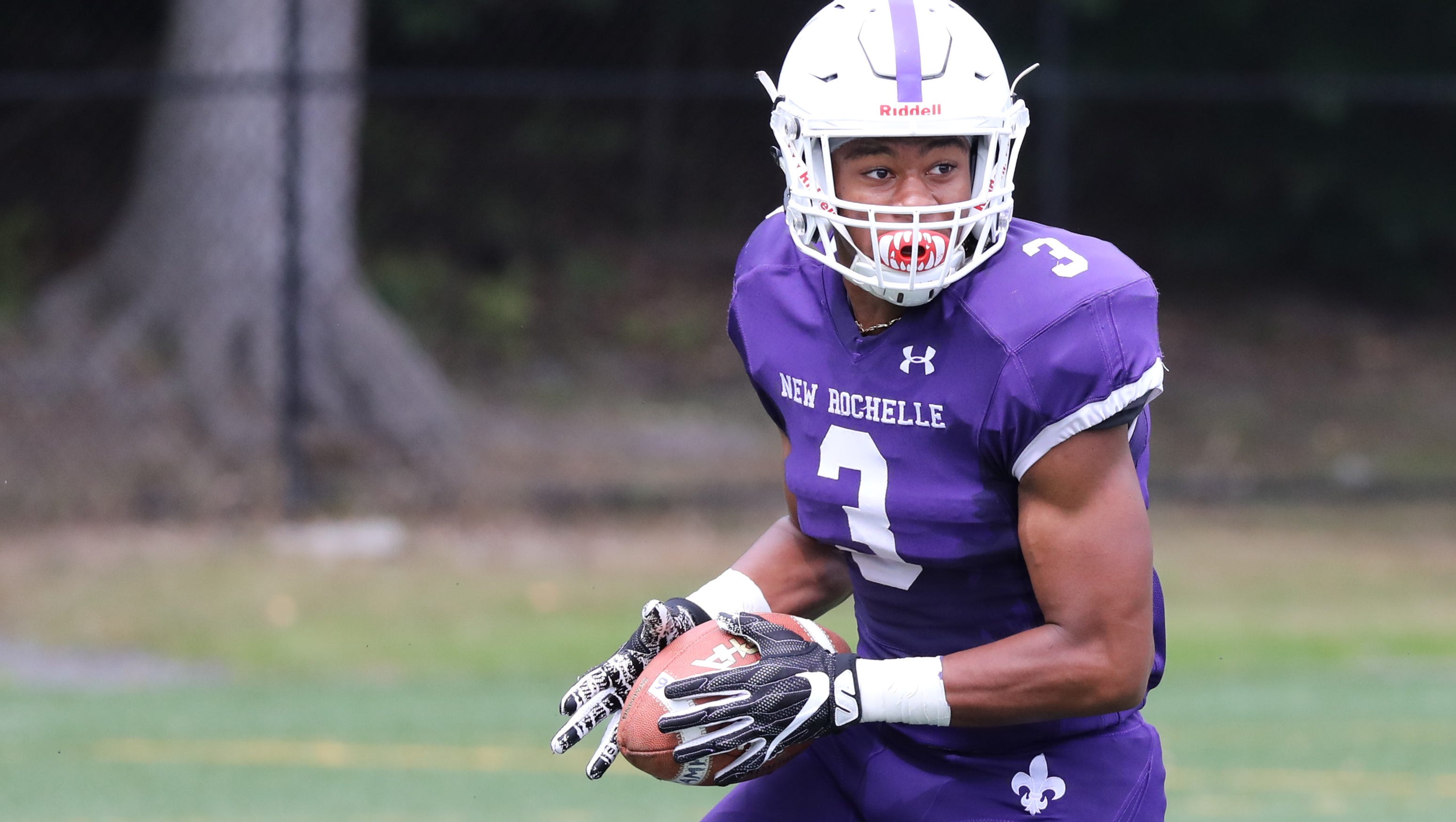 Watch: New Rochelle football dominates Week 4's highlight reel