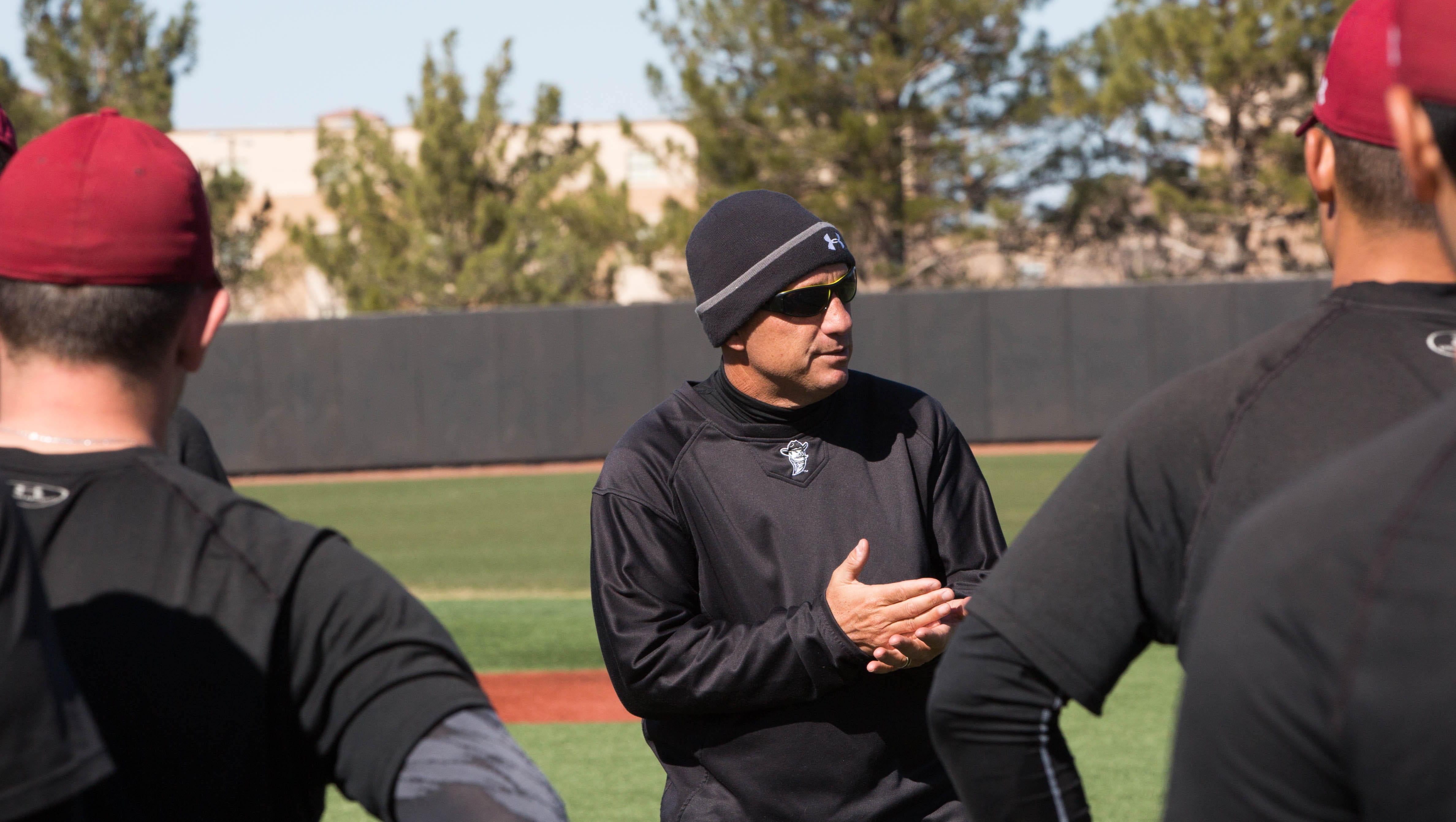 New Mexico State baseball coach Brian Green signs new contract