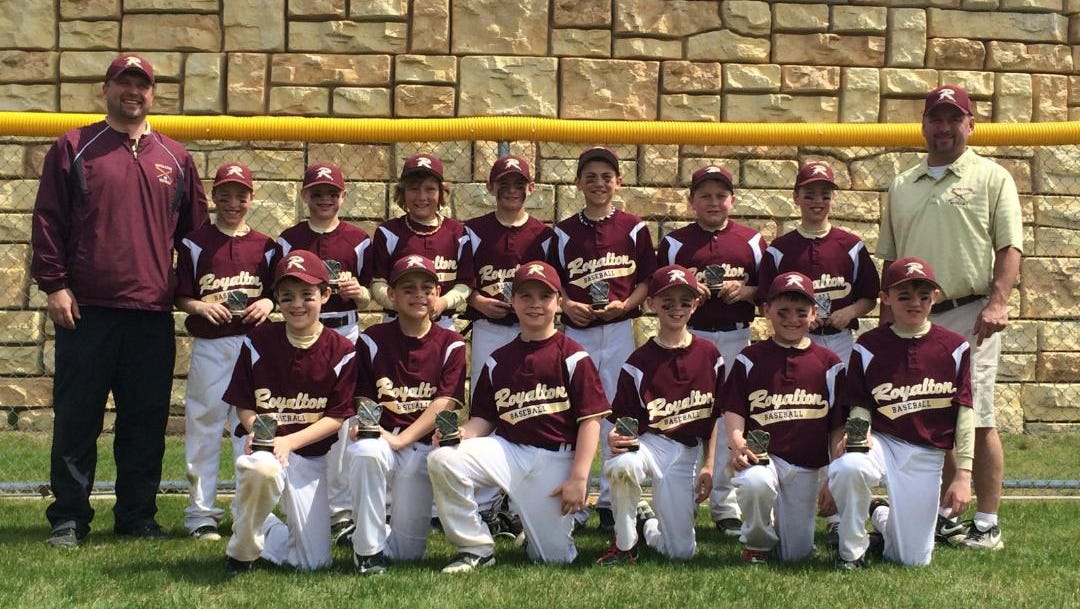Travel baseball team players are 'Slugfest' champs