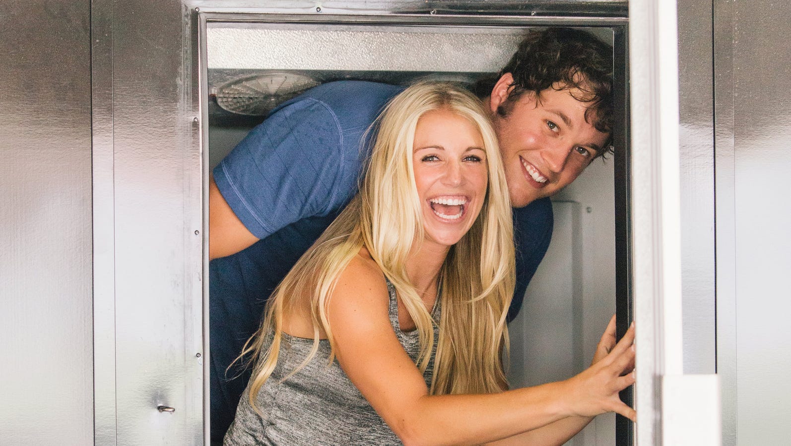 Party! Detroit Lions' Matthew Stafford and Kelly Hall tie the knot