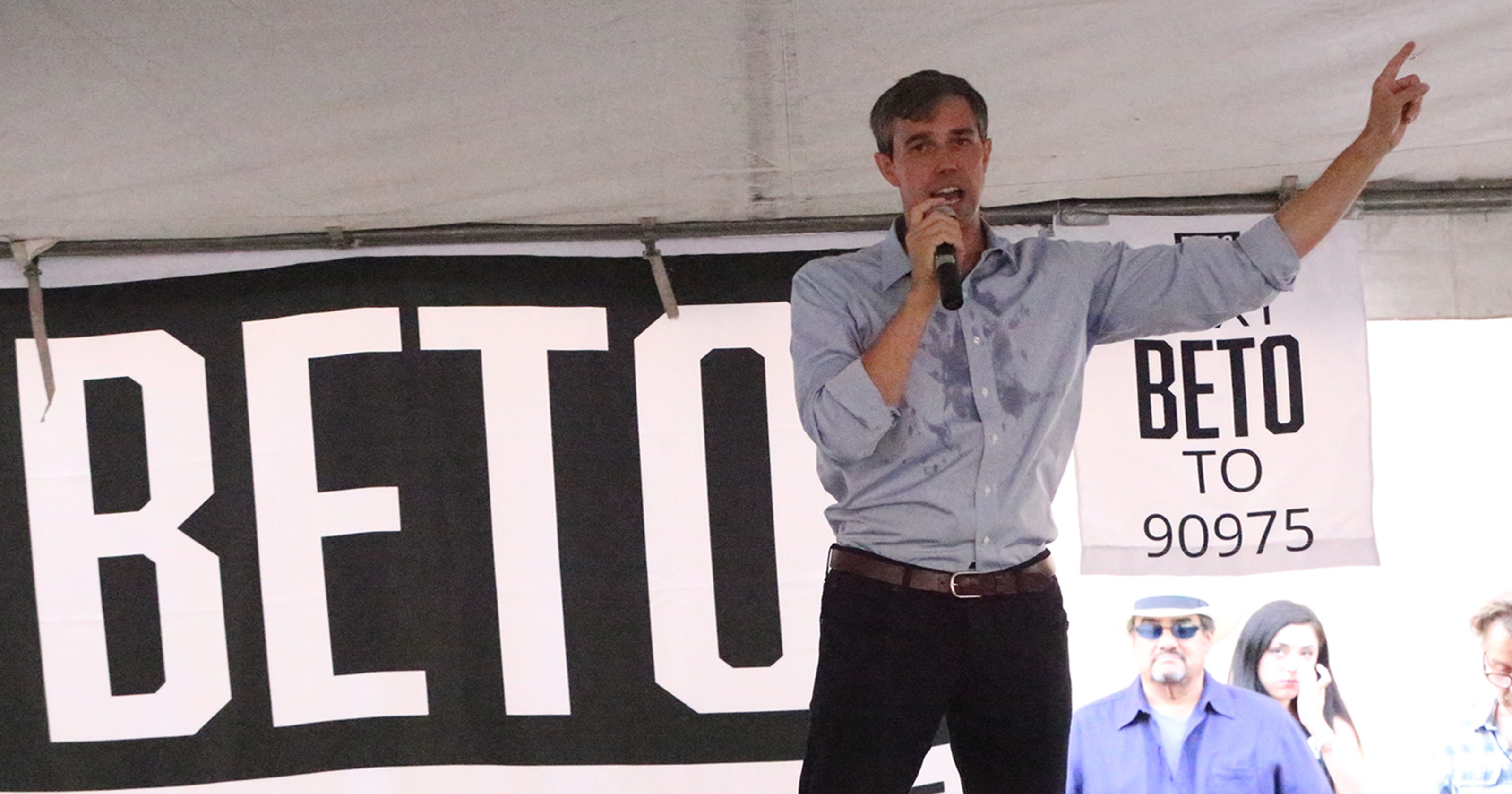 Texas GOP uses Beto O'Rourke mugshot, band photo in Twitter attack Texas GOP uses Beto O'Rourke mugshot, band photo in Twitter attack