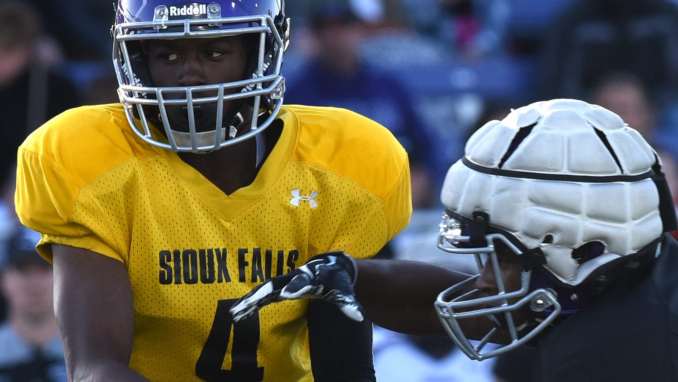 University of Sioux Falls football makes big improvements from last year