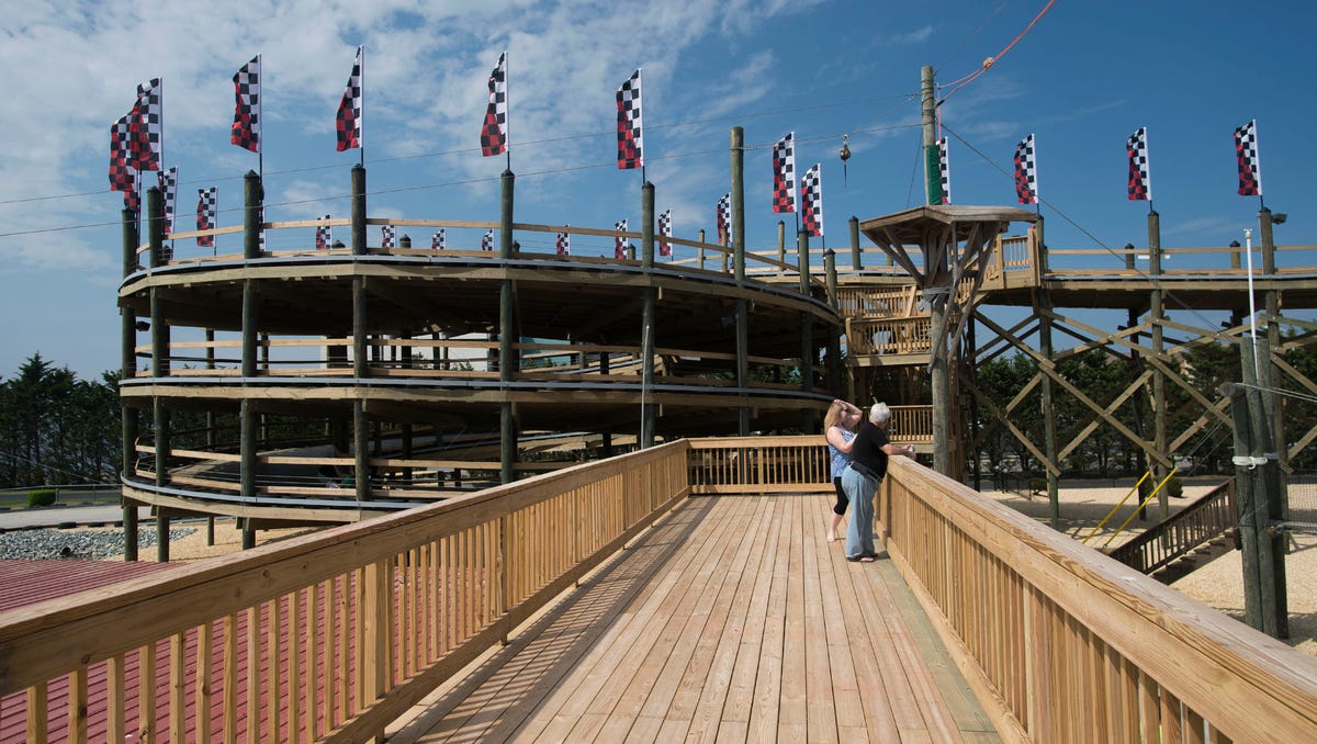 Take a peek at new Cyclone Cart Coaster