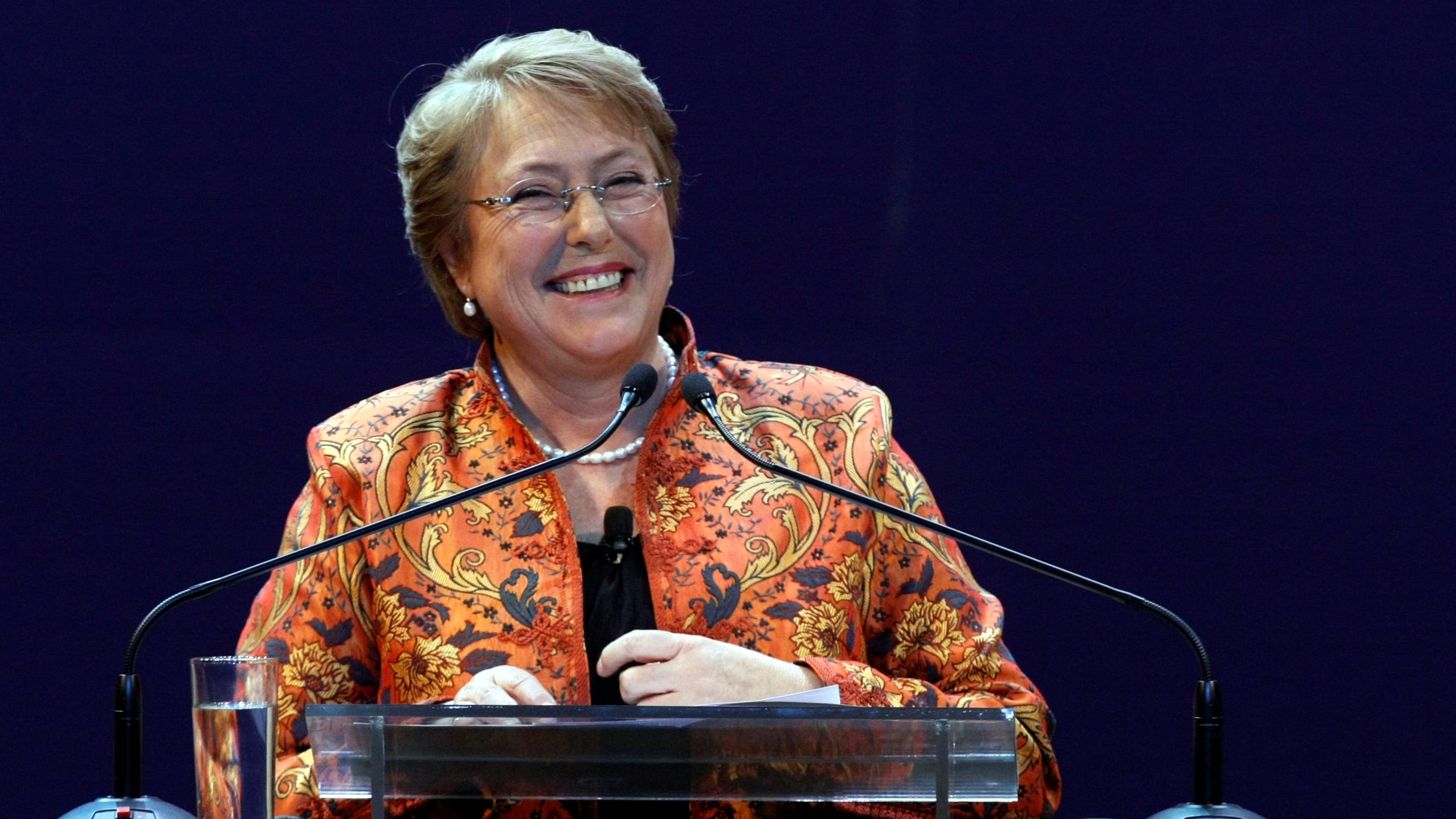 Chile's Michelle Bachelet launches presidential campaign