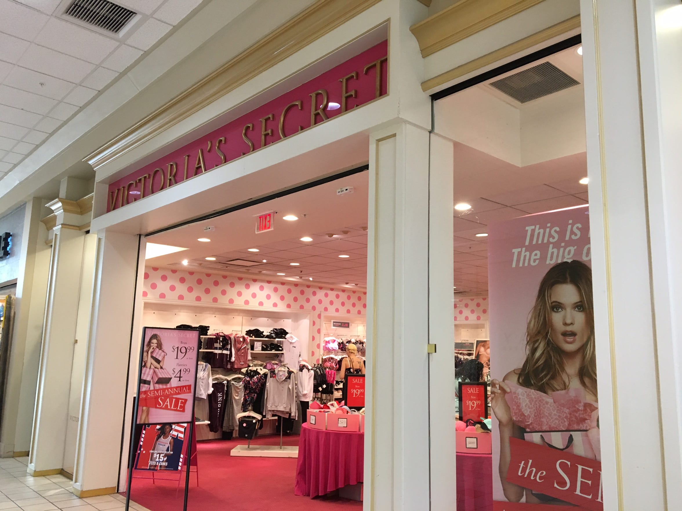 Muncie Mall through the years: See a timeline spanning five decades