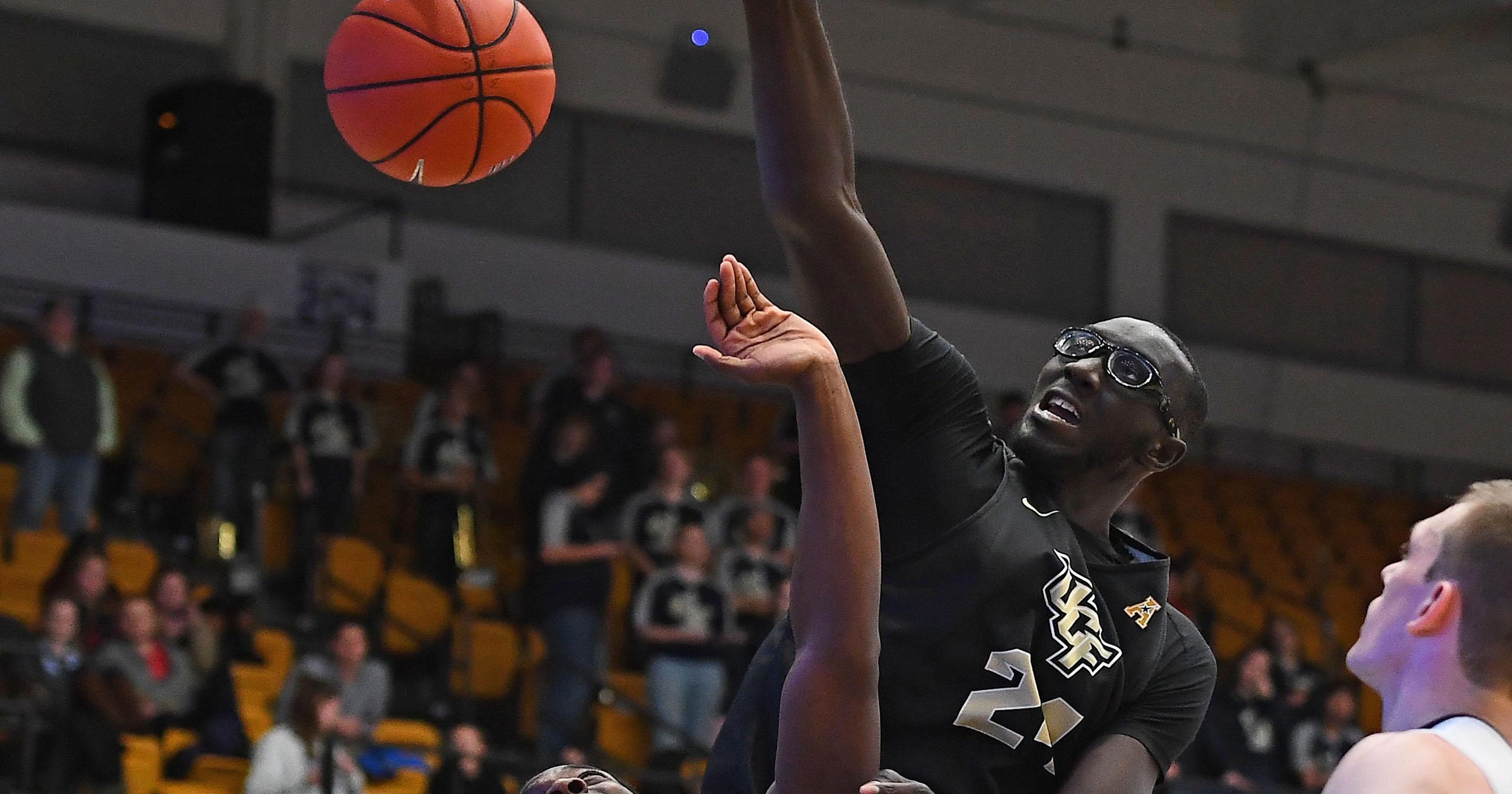 UCF Basketball: 7-foot-6 Tacko Fall’s new life