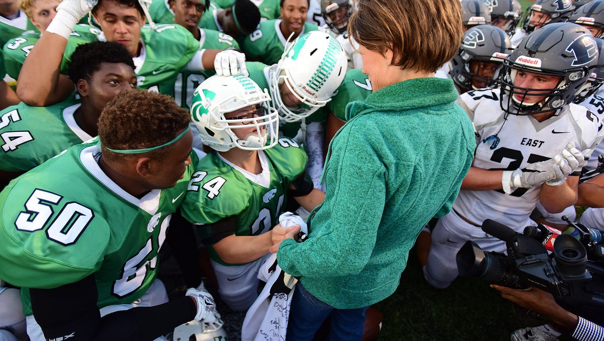 Special night for Novi senior at football game