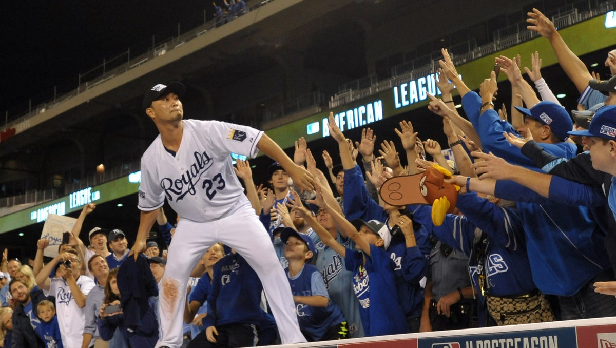 Royals party like it's 1985